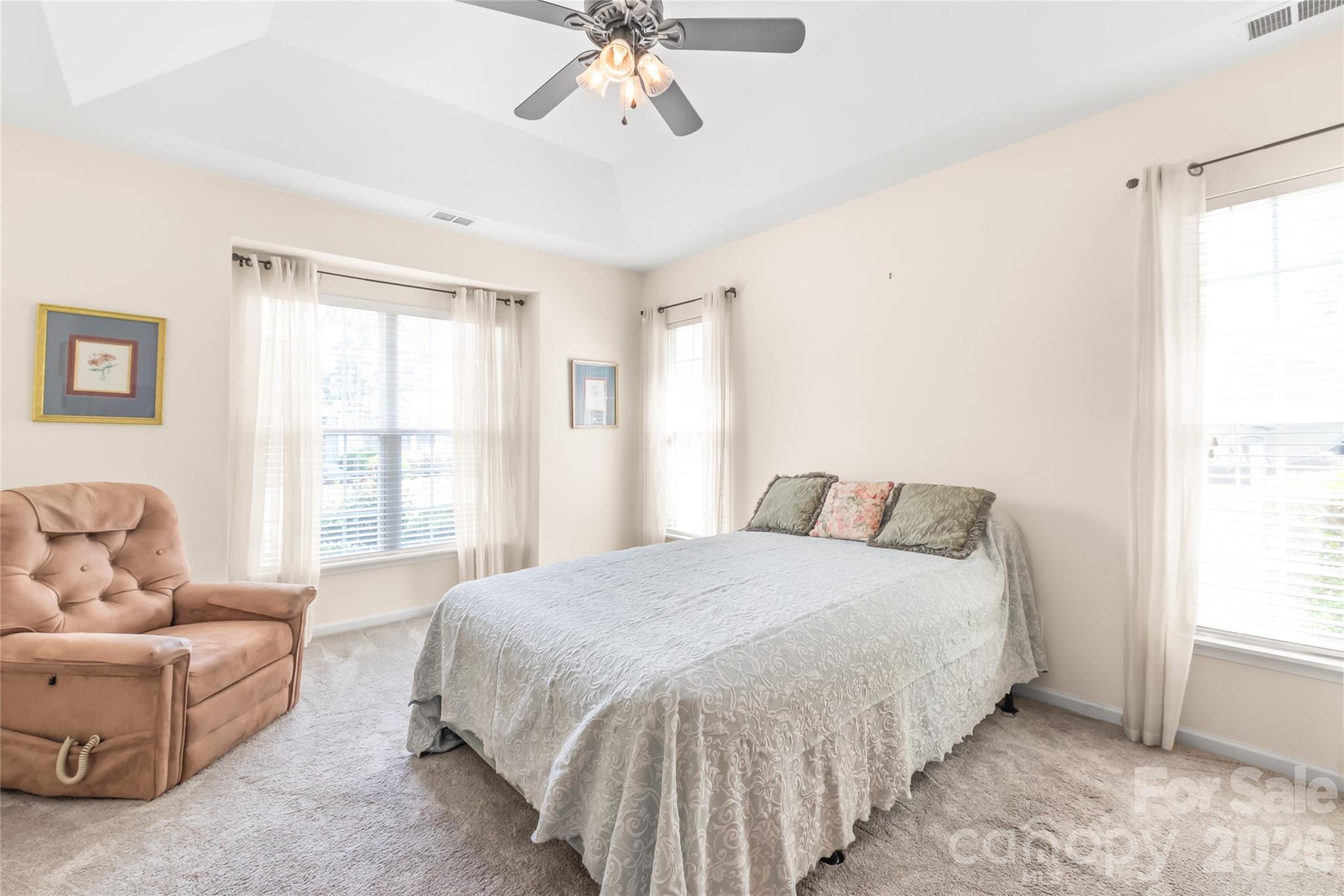 Photo 15 of 9205 Duckhorn Drive, Charlotte, NC