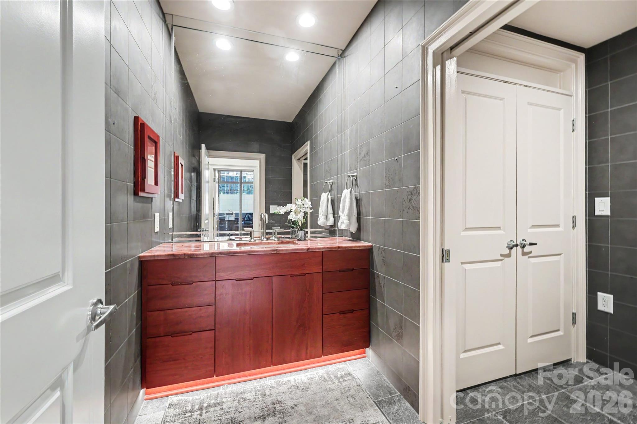 Photo 30 of 435 S Tryon Street504, Charlotte, NC
