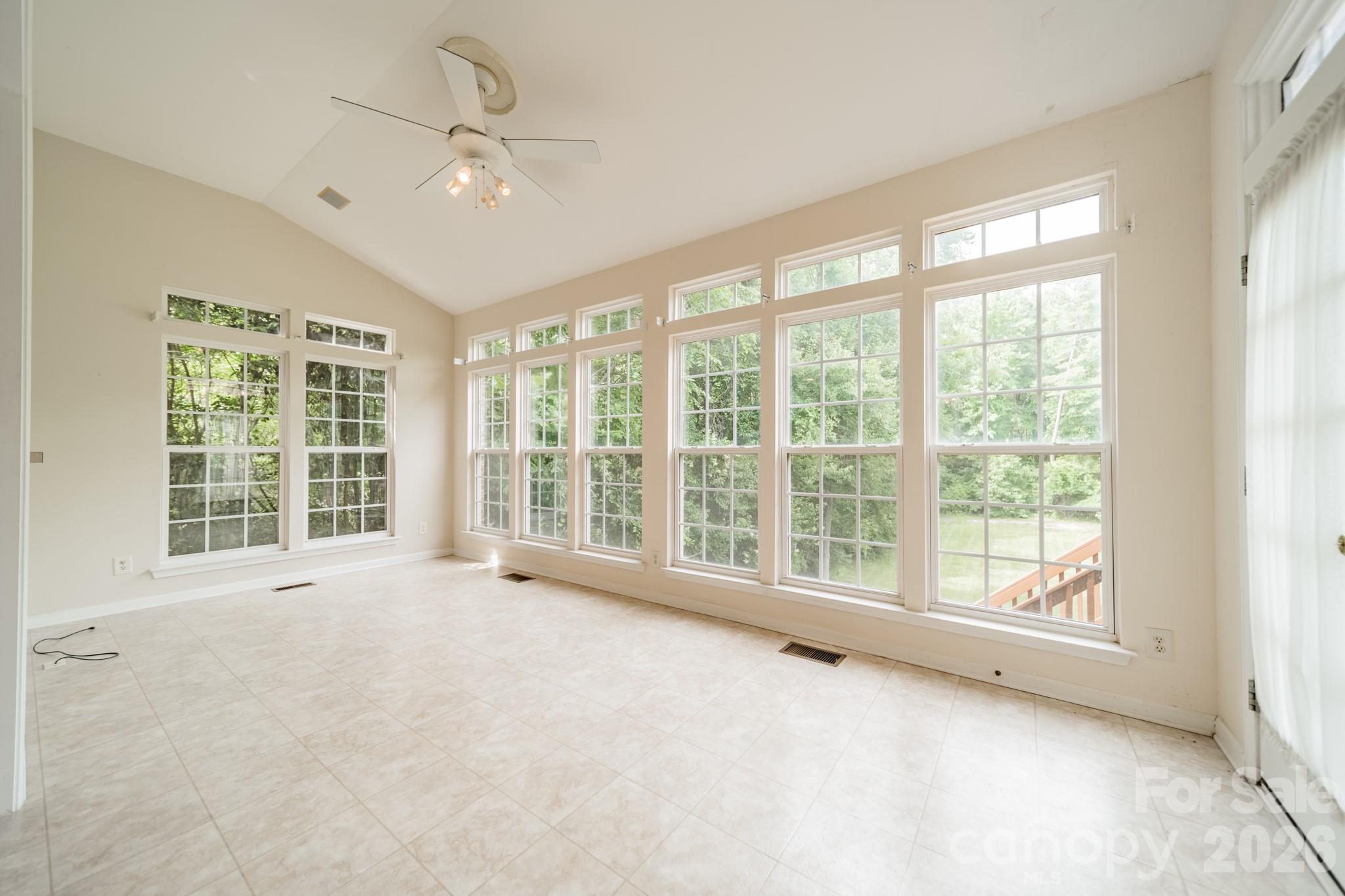 Photo 18 of 10805 Wilklee Drive, Charlotte, NC