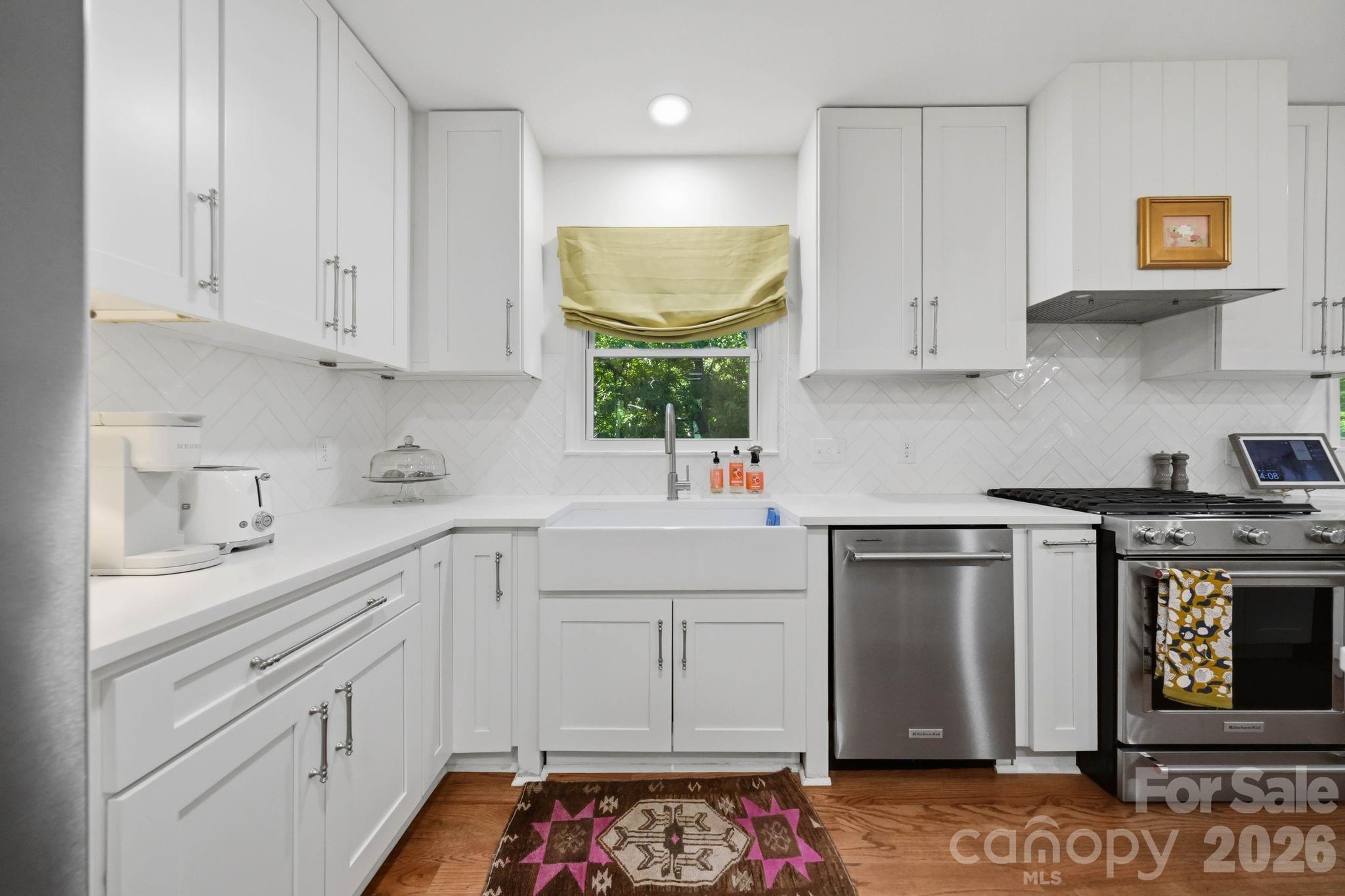Photo 4 of 1015 Thistle Court, Charlotte, NC