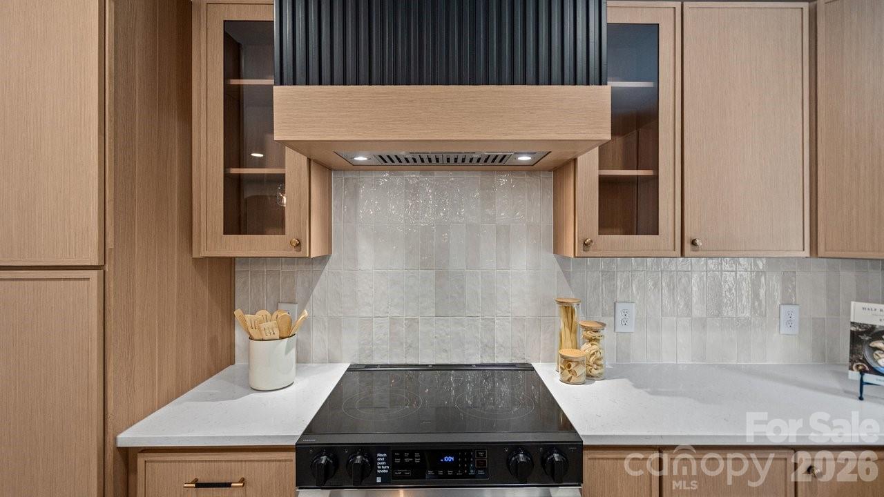Photo 14 of 409 Scaleybark Road, Charlotte, NC