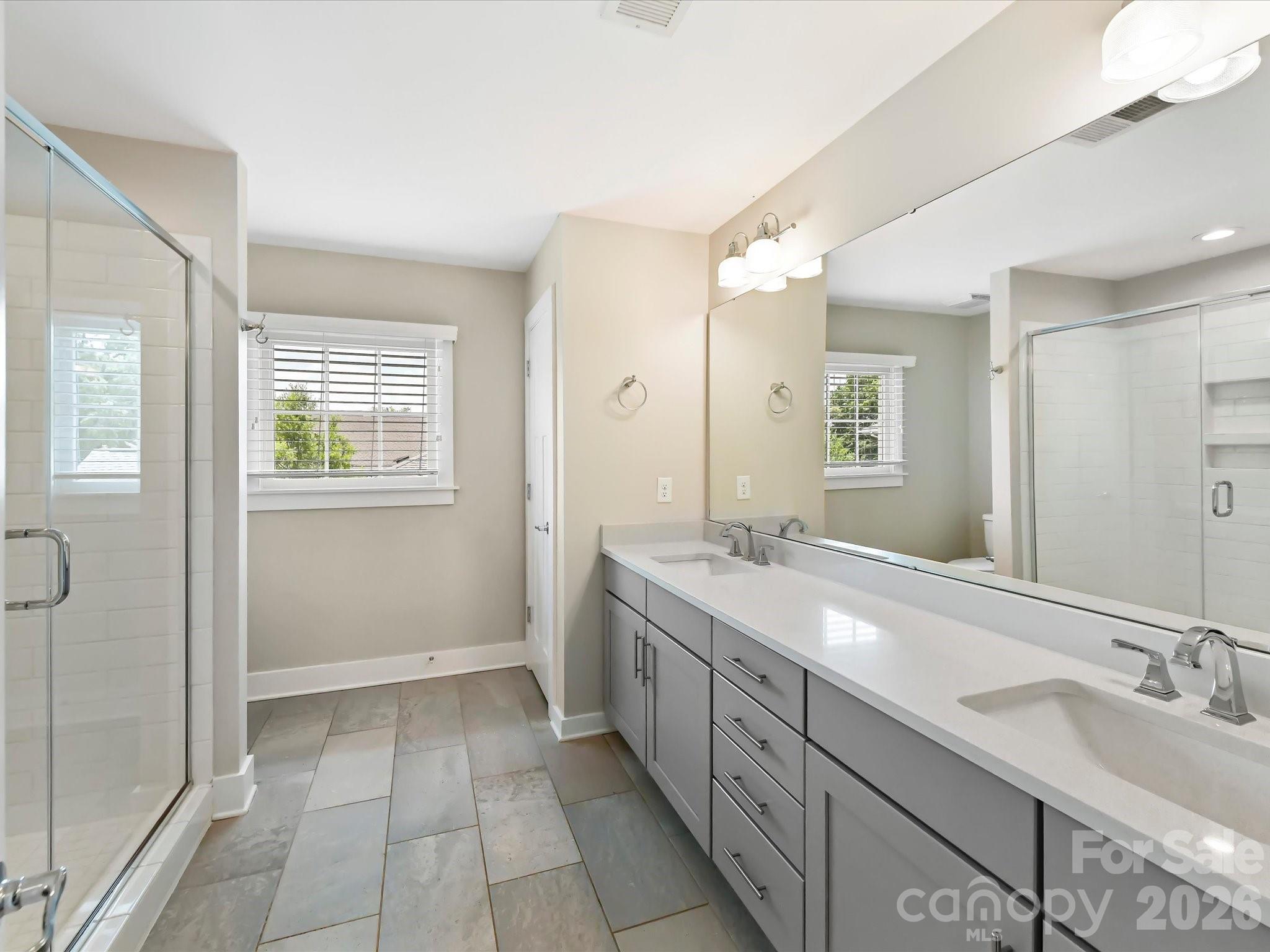 Photo 20 of 131 Grandin Road, Charlotte, NC