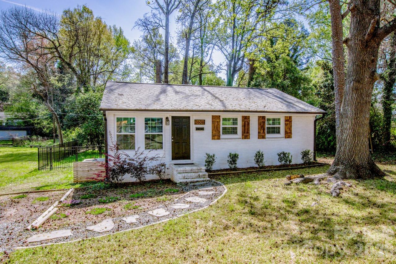 2606 Druid Hills Way, Charlotte, NC