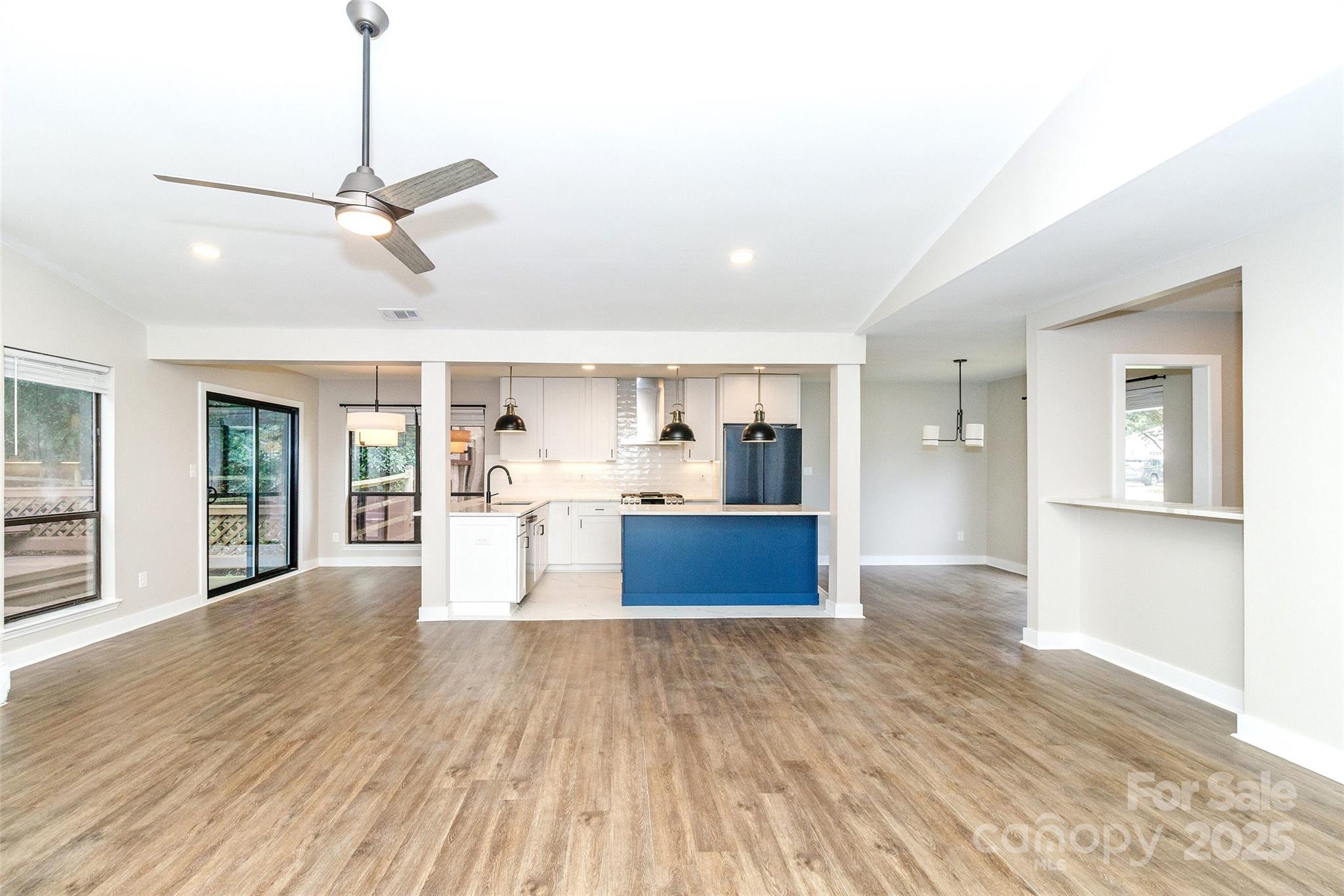 Photo 6 of 4020 Bon Rea Drive, Charlotte, NC