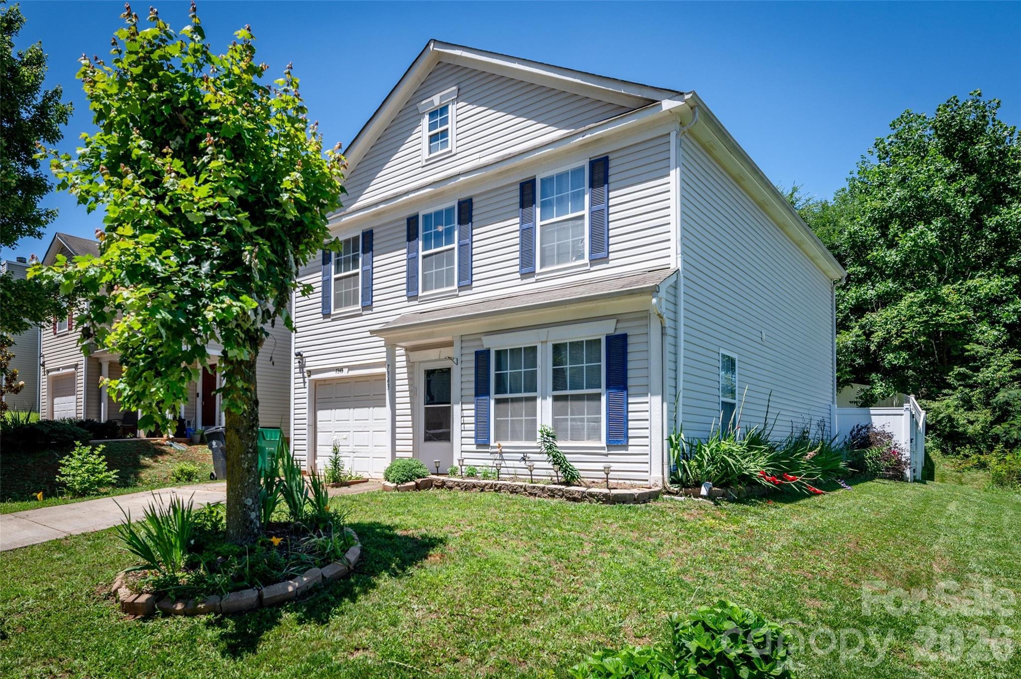 Photo 2 of 7343 Fox Point Drive, Charlotte, NC