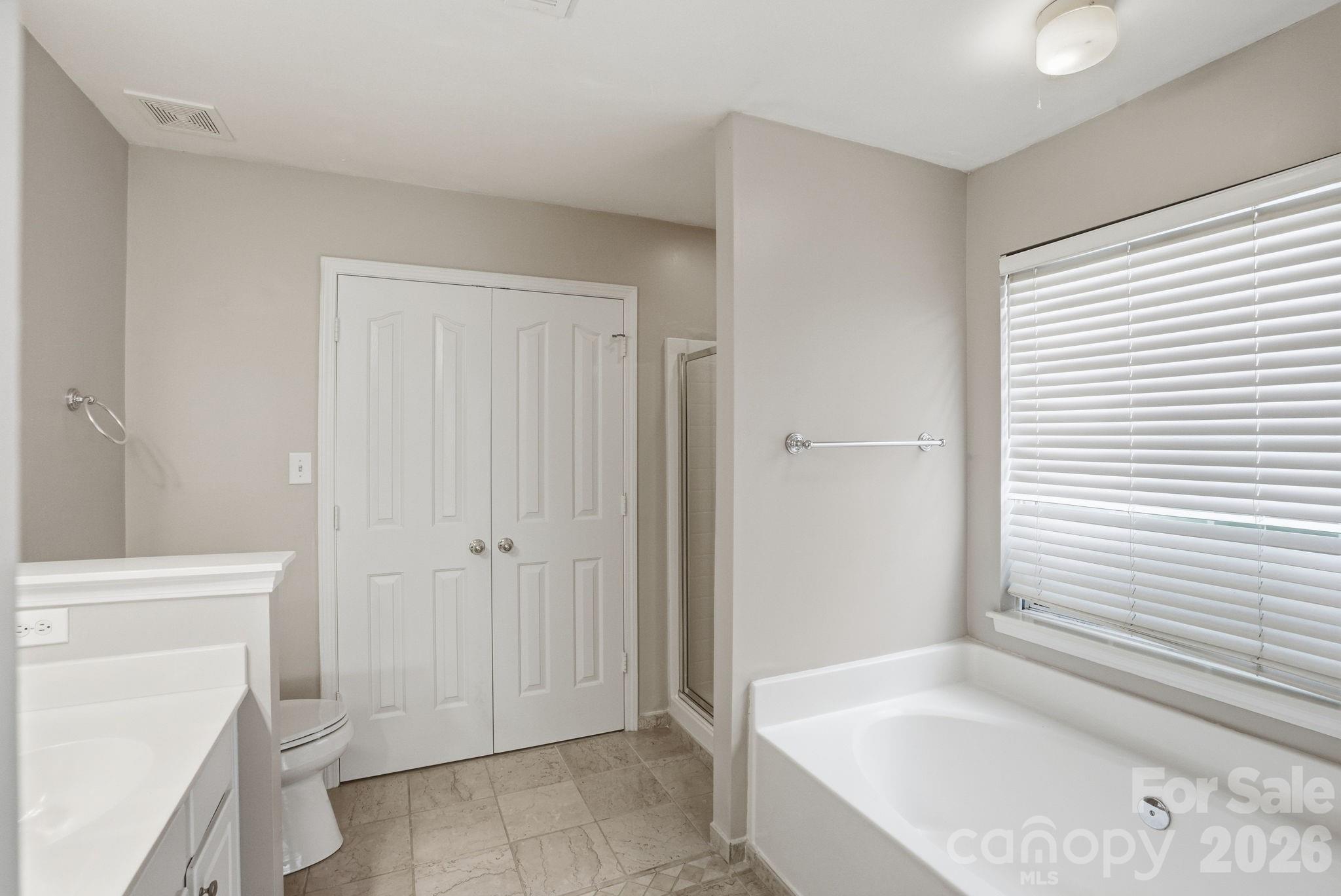 Photo 27 of 6914 Weirton Place, Charlotte, NC