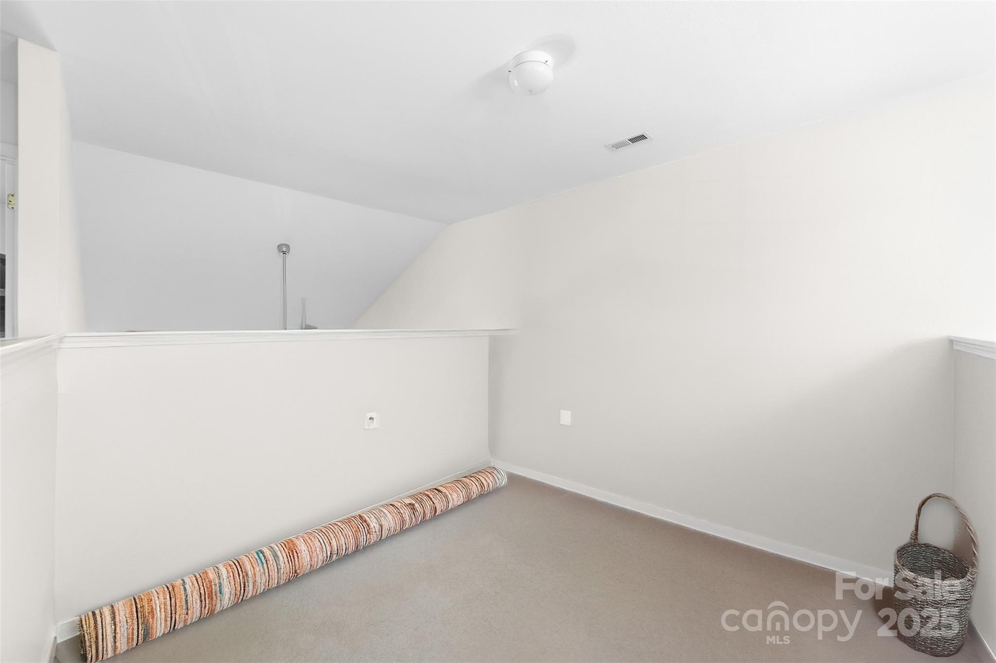 Photo 18 of 4313 Eaves Lane, Charlotte, NC