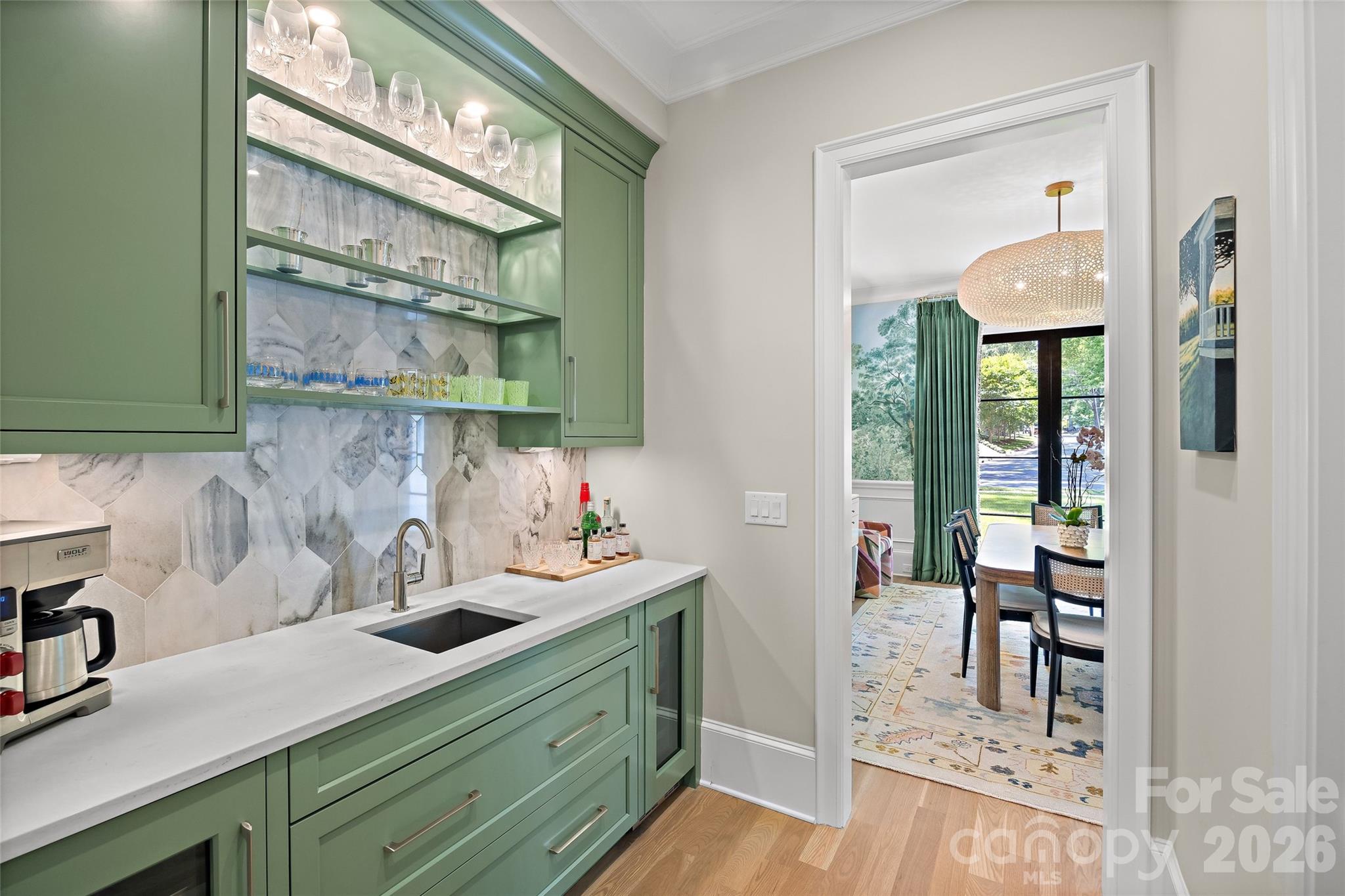 700 Cherokee Road, Charlotte, NC - photo 12 of 49