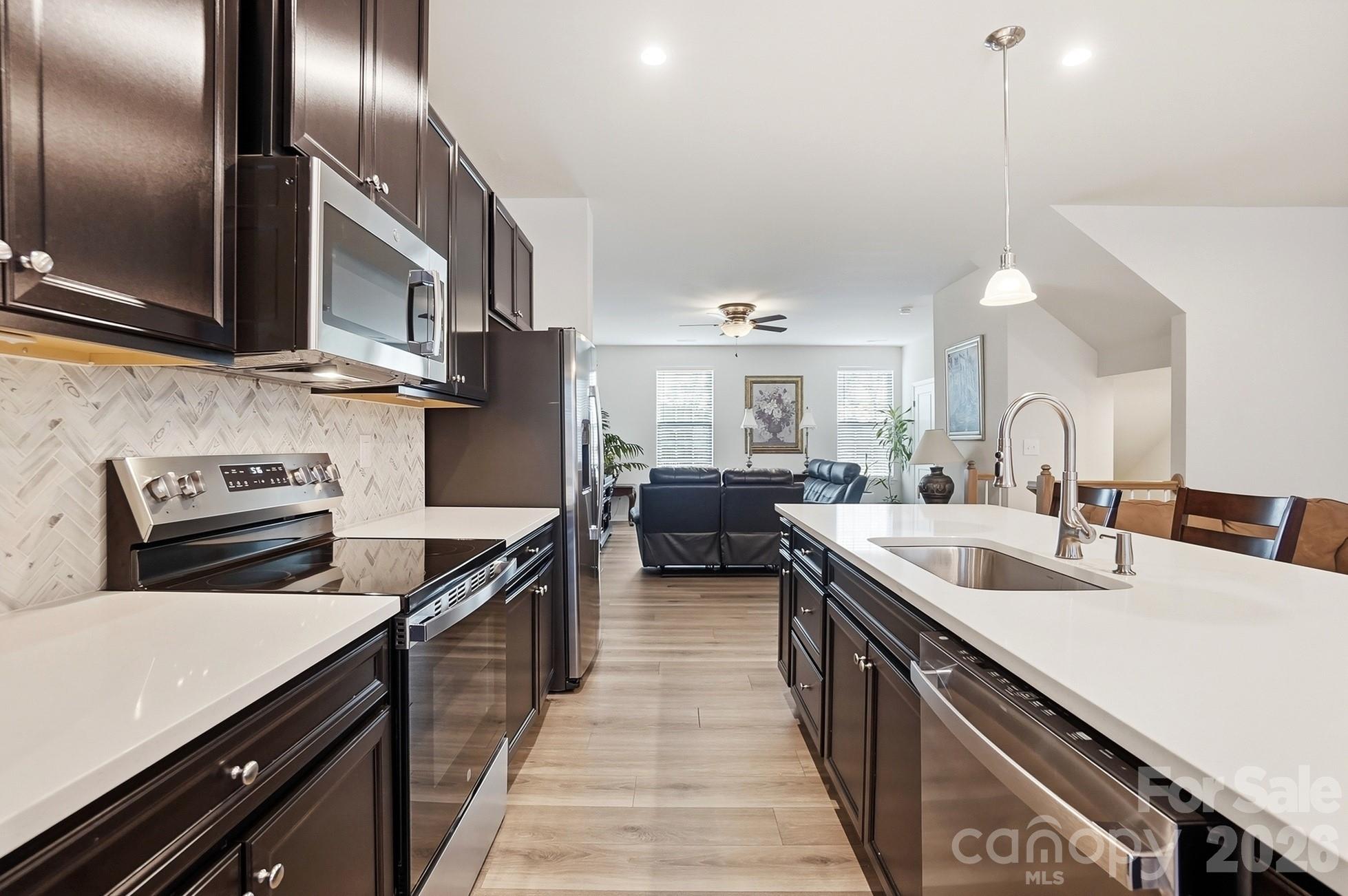 1404 May Apple Drive, Matthews, NC - photo 11 of 35