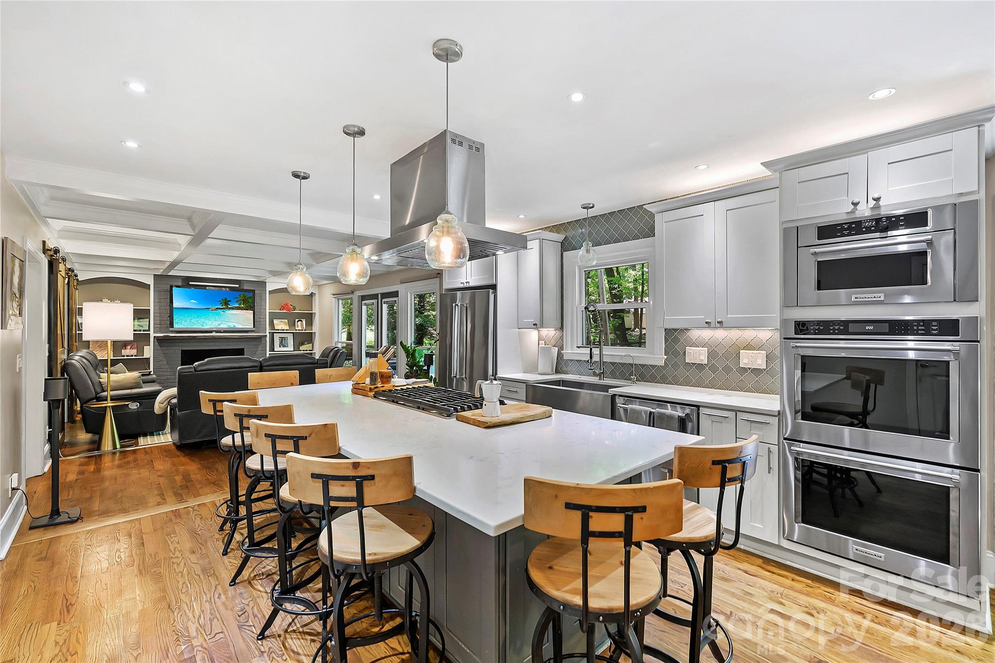 Photo 4 of 5525 Lancelot Drive, Charlotte, NC
