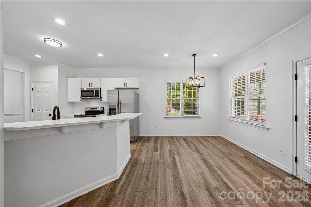 Home for sale at 2622 Billings Park Drive, Charlotte, NC — photo 12 of 48