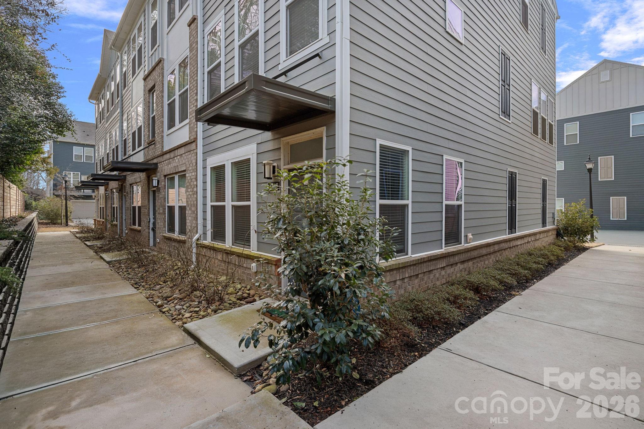 Photo 23 of 4012 Capital Ridge Court, Charlotte, NC