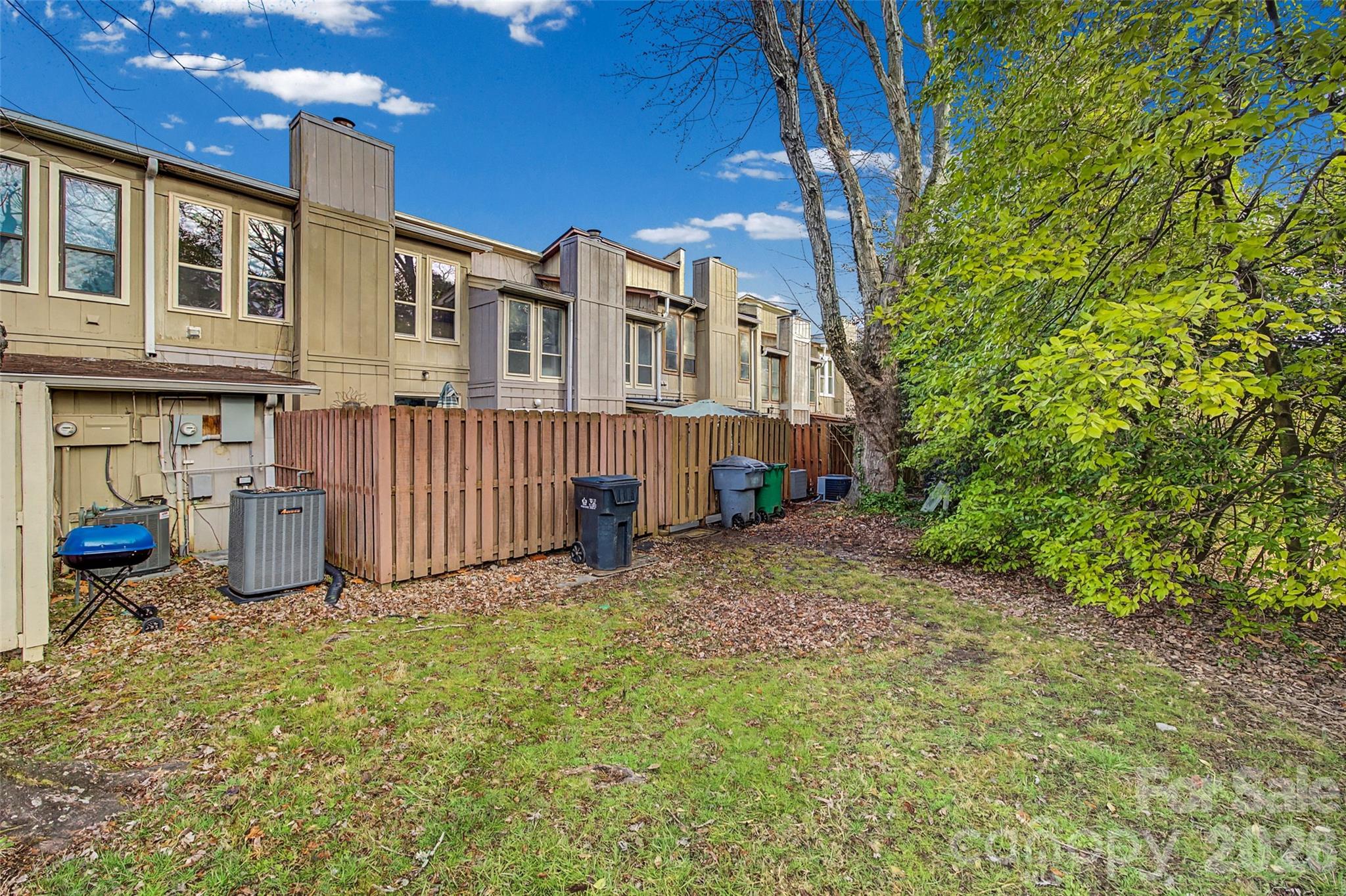 Photo 28 of 7911 Charter Oak Lane, Charlotte, NC