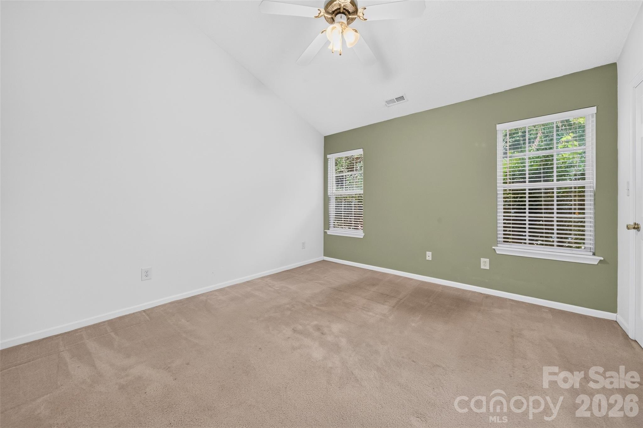 Home for sale at 4627 Victory Lane, Charlotte, NC — photo 8 of 39