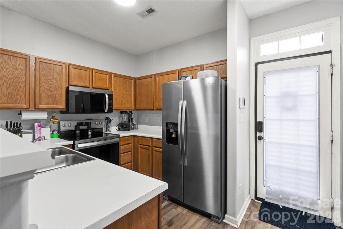 Photo 5 of 311 Alabarda Lane, Charlotte, NC