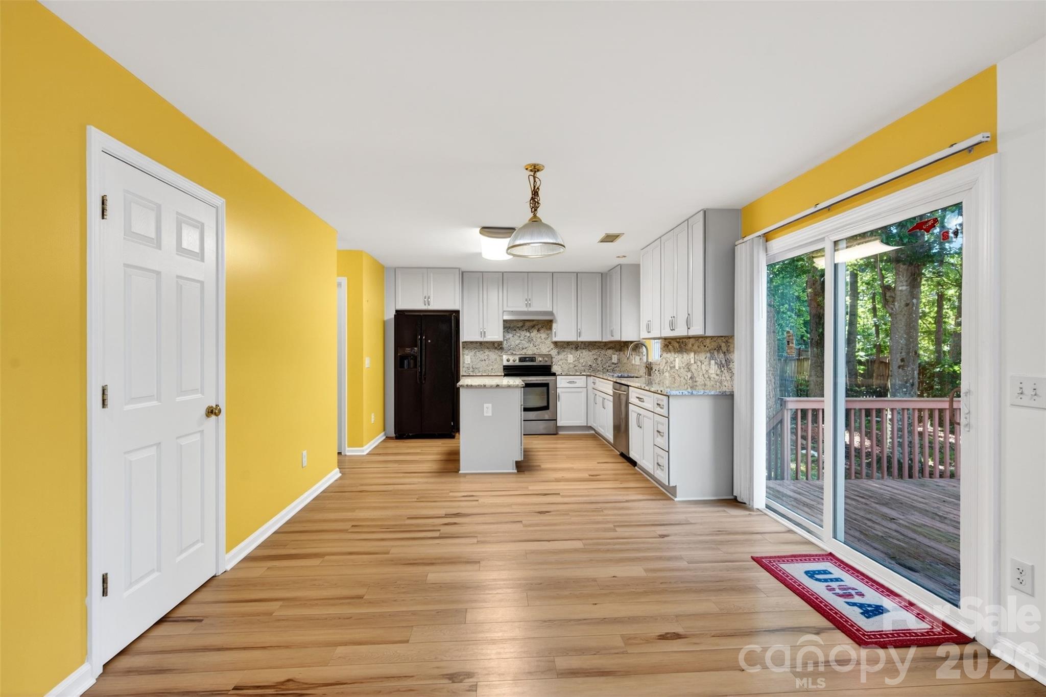 Photo 14 of 2539 Thornfield Road, Charlotte, NC