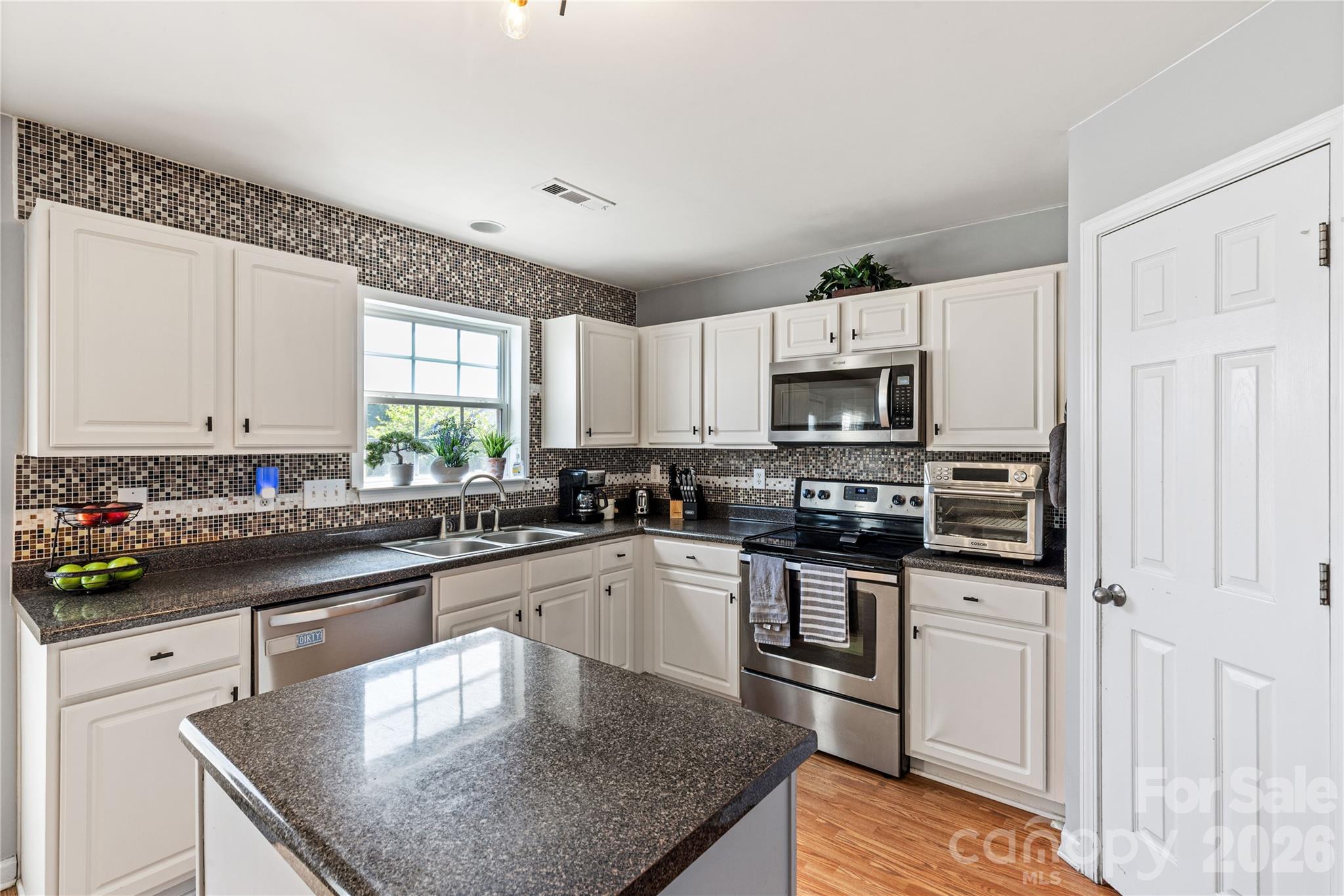 4306 Cole Creek Drive, Indian Land, SC - photo 16 of 34