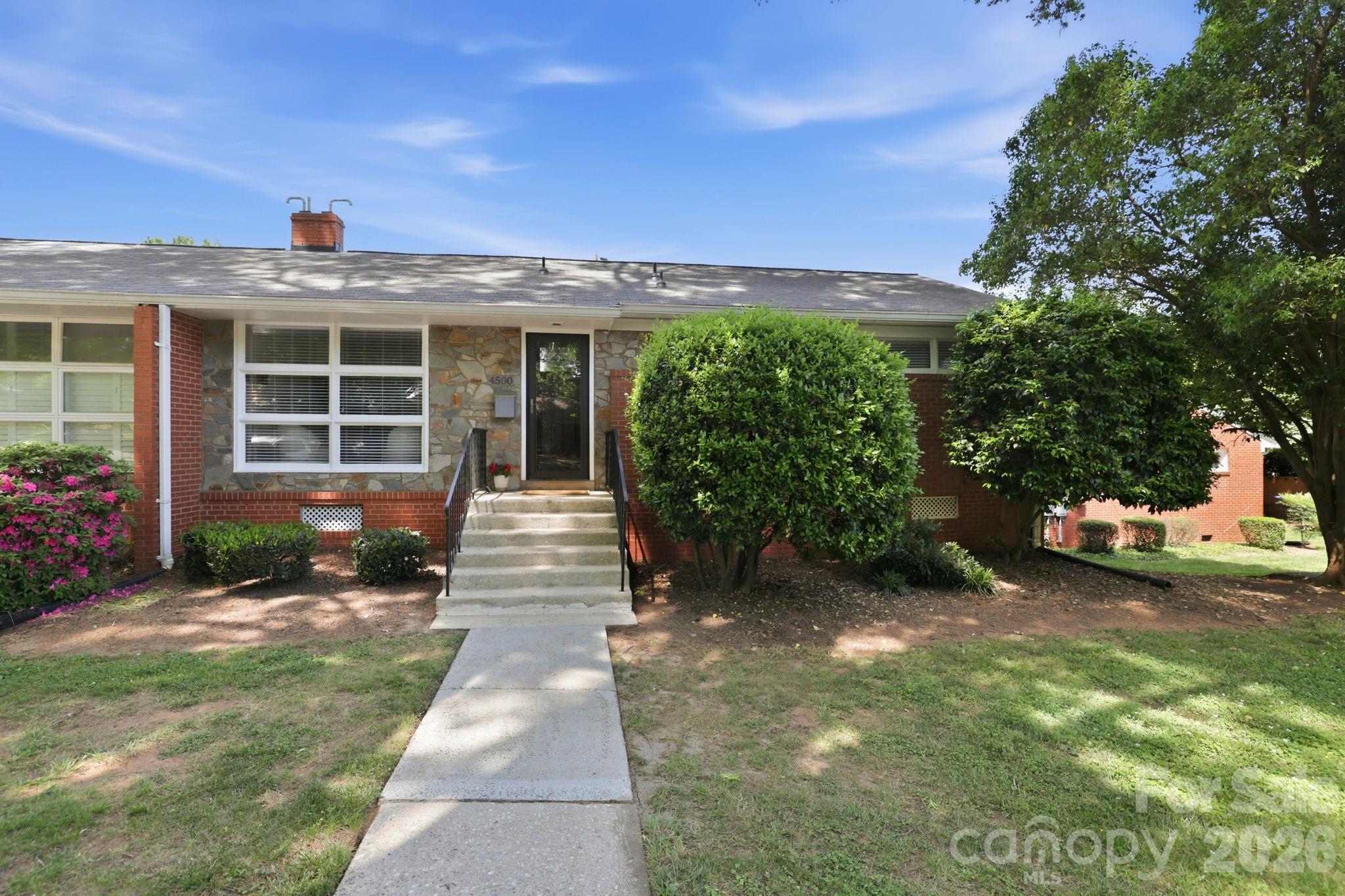 Photo 20 of 4500 Woodlark Lane, Charlotte, NC