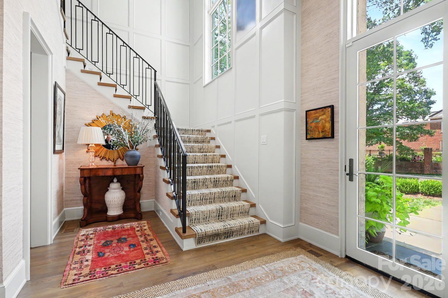 Home for sale at 2310 Beverly Drive, Charlotte, NC — photo 3 of 48