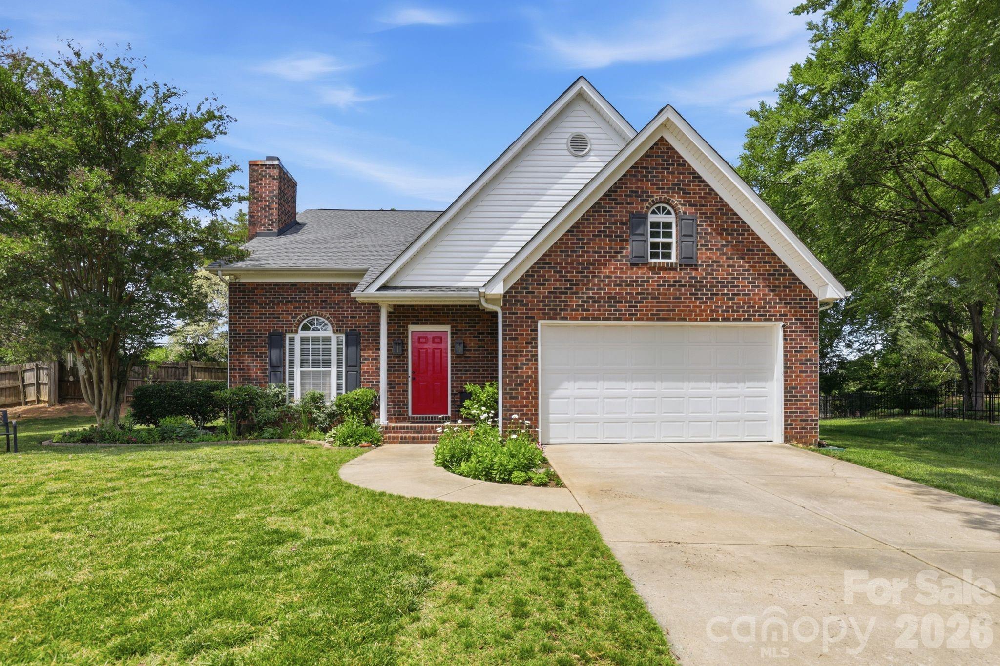 Photo 2 of 2800 Wingfield Place, Charlotte, NC