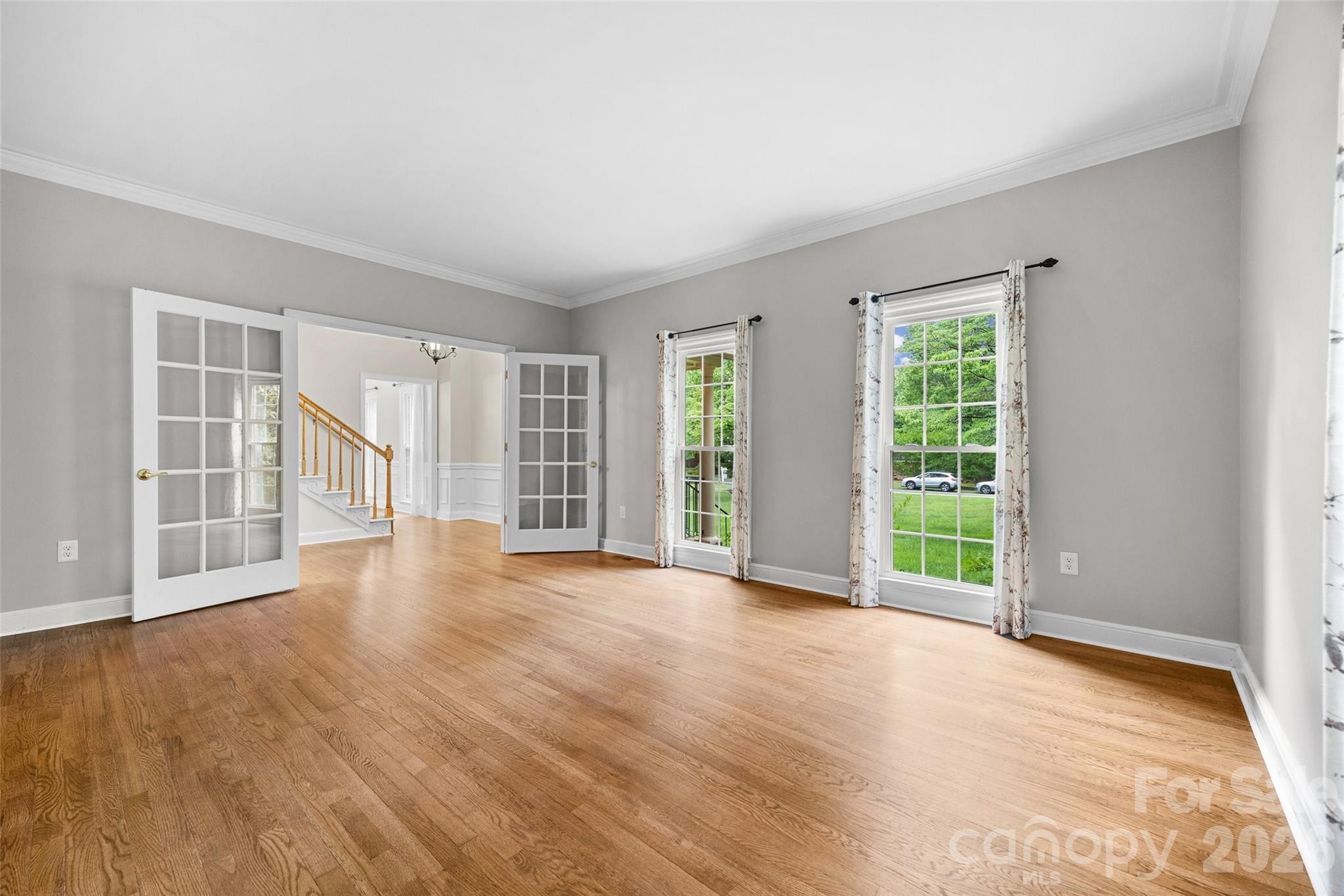 Photo 7 of 2115 E Providence Drive, Charlotte, NC