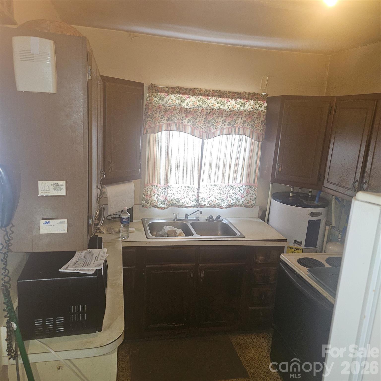 Photo 3 of 1040 Drummond Avenue, Charlotte, NC