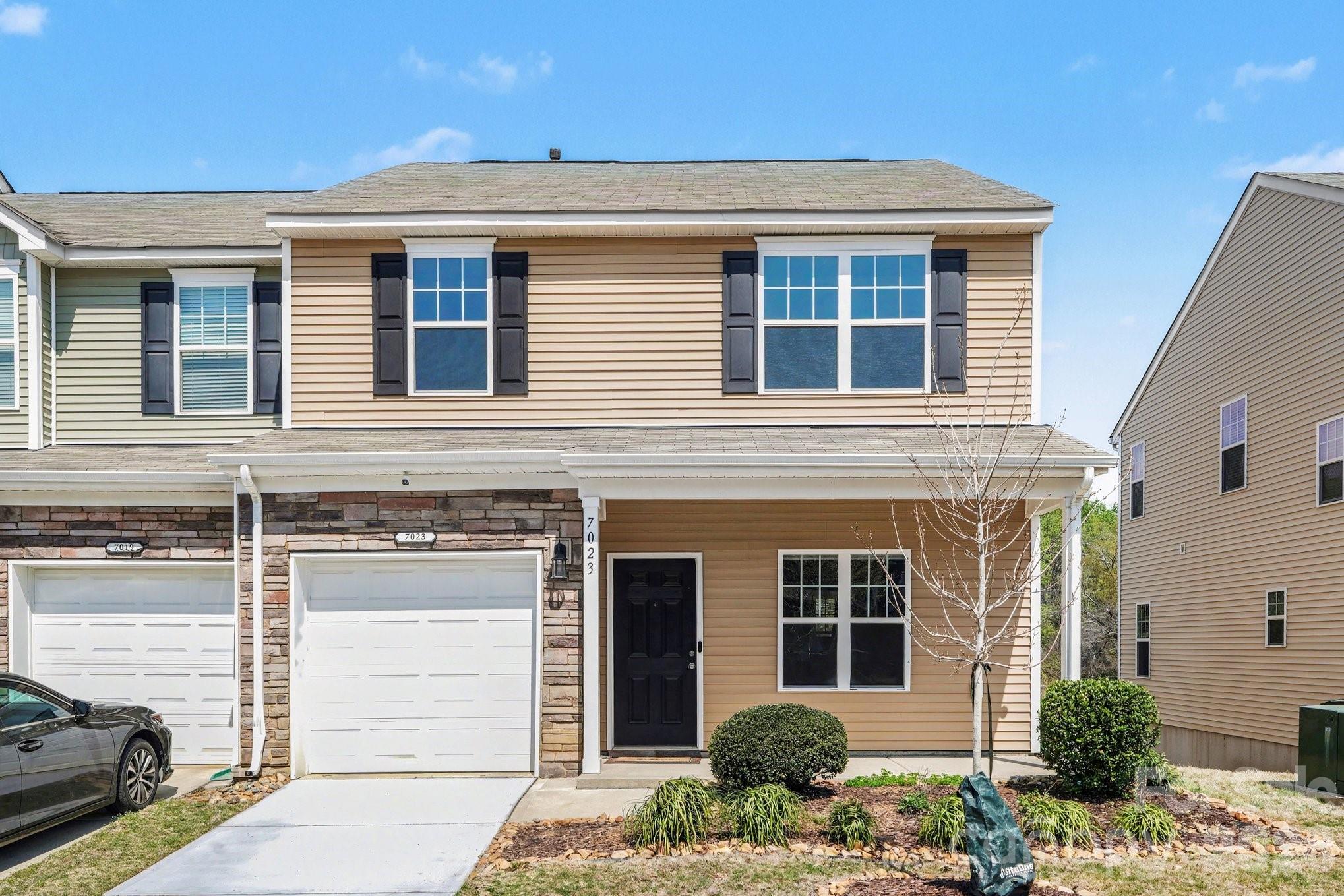 Home for sale at 7023 Jane Parks Way, Charlotte, NC — photo 1 of 31