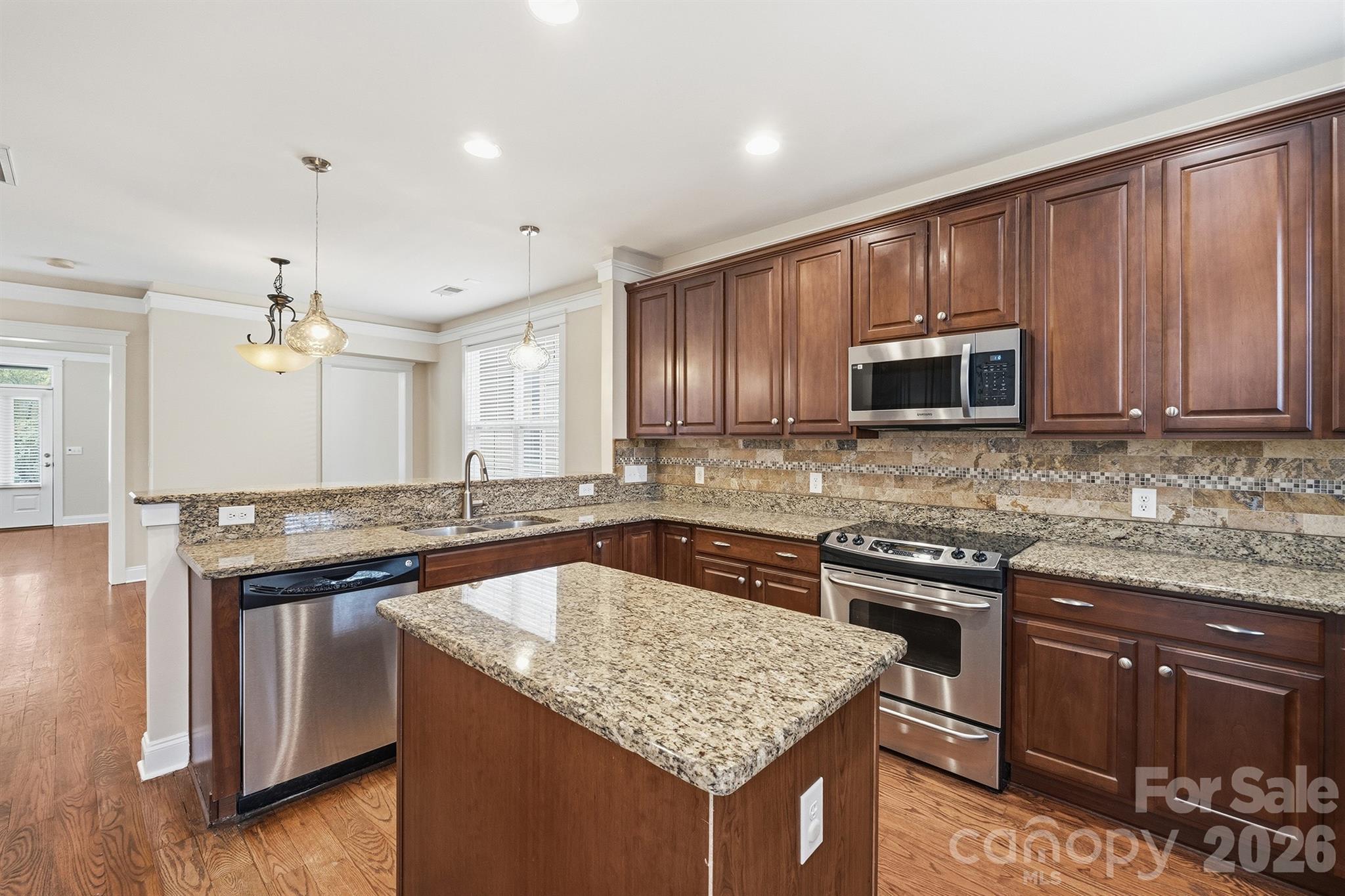Photo 9 of 717 E 8th Street, Charlotte, NC