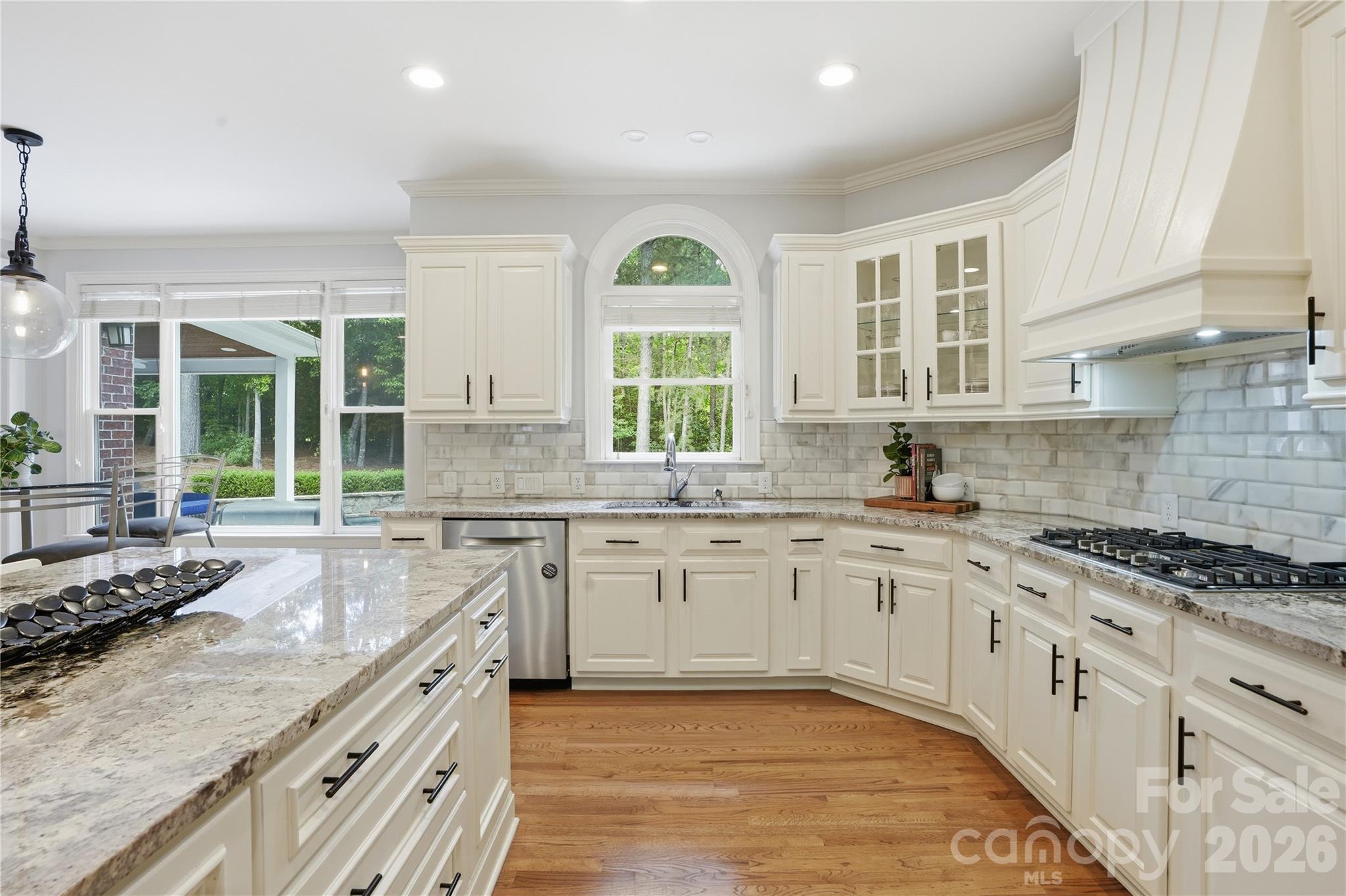 Photo 18 of 16219 Millsford Court, Charlotte, NC