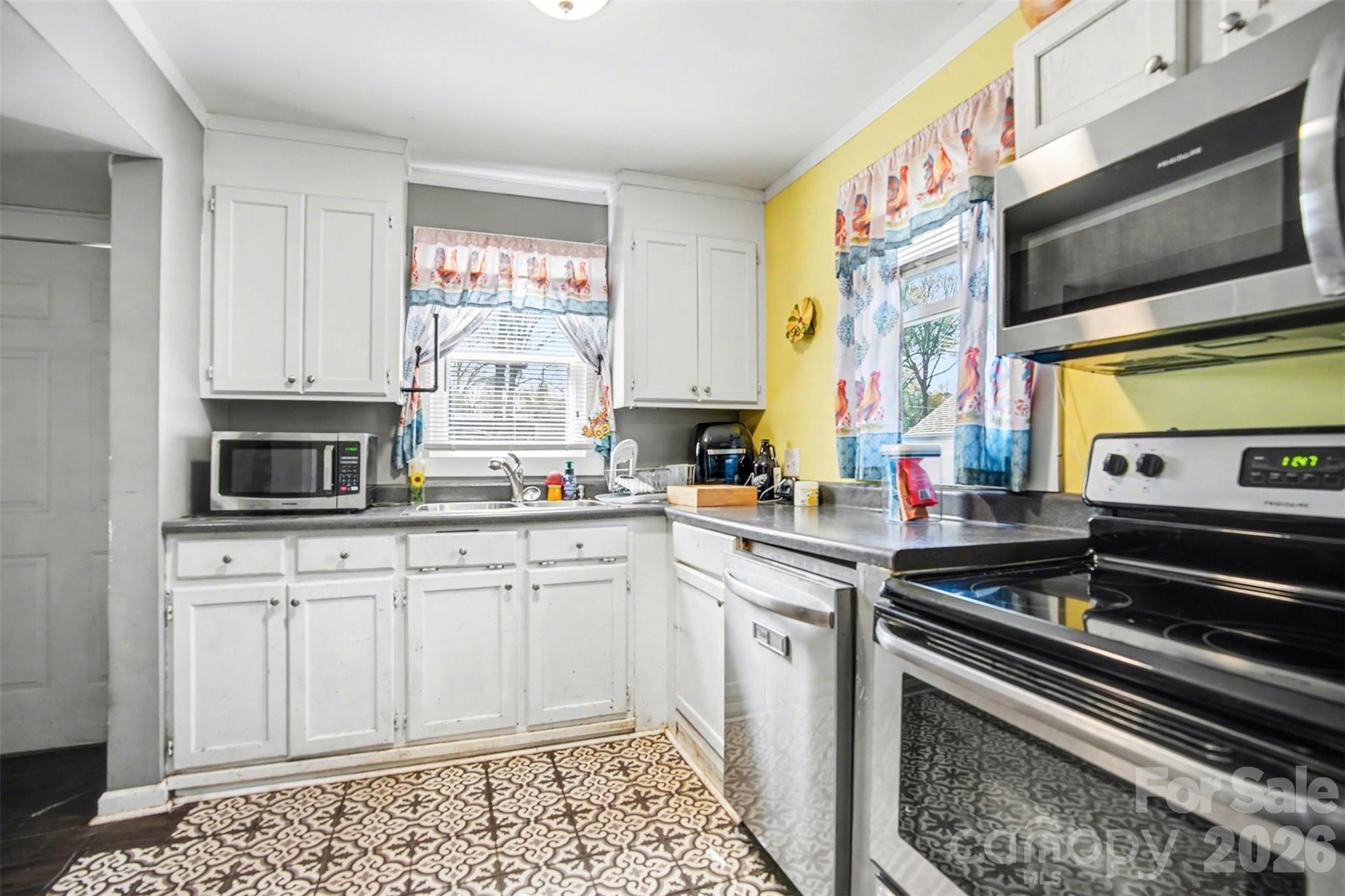 Photo 3 of 845 Richard Avenue, Kannapolis, NC