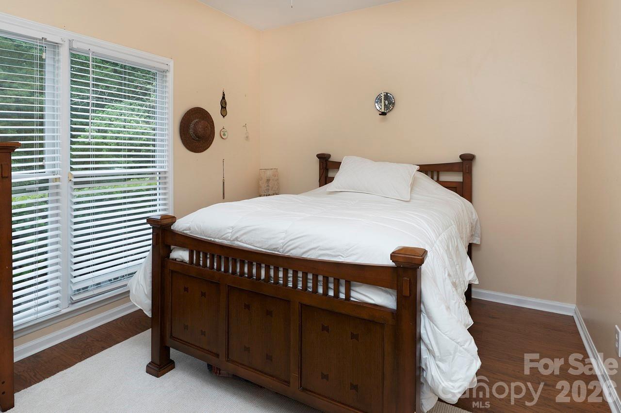 Photo 16 of 5935 Fitzwilliams Lane, Charlotte, NC