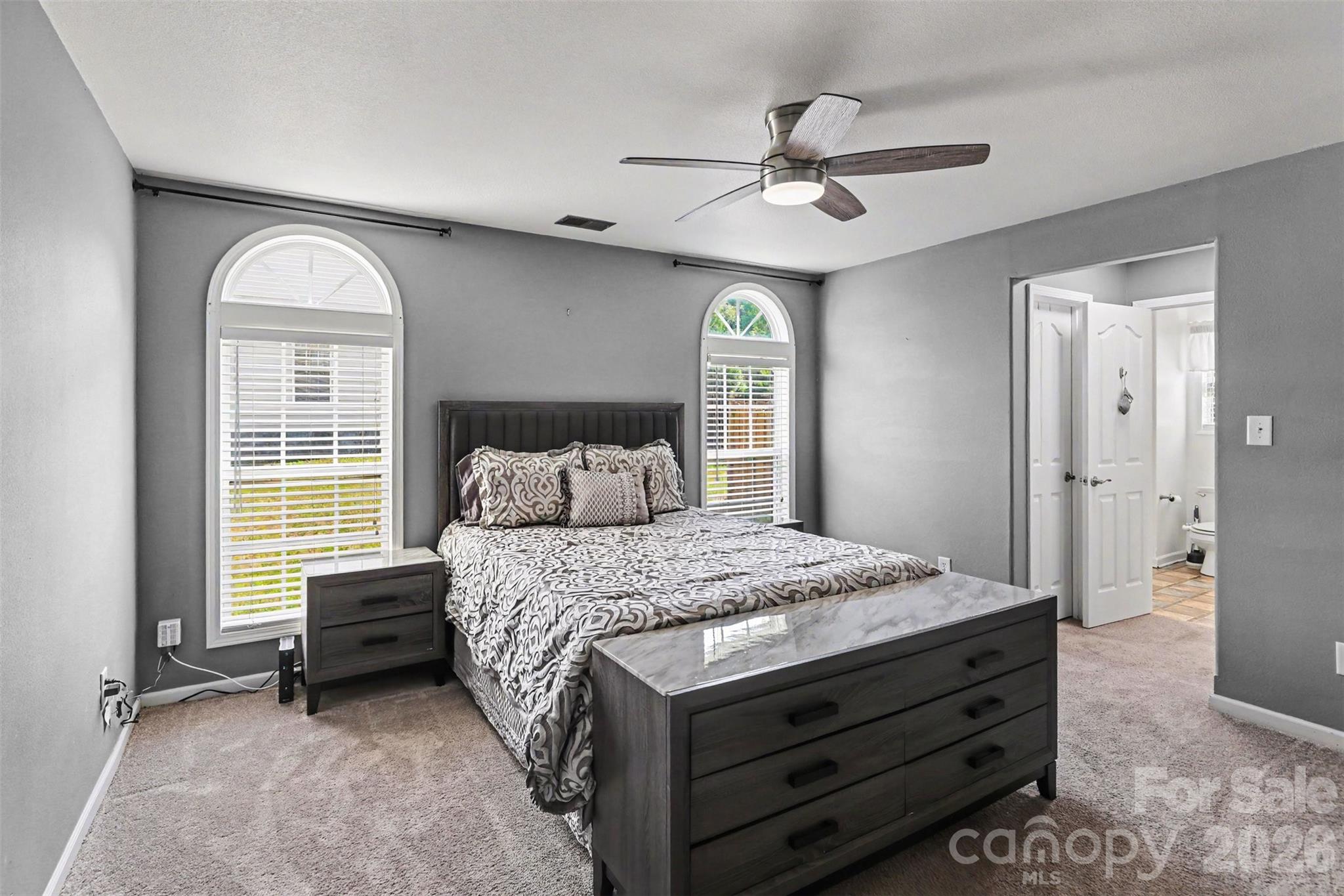 264 Brookstone Drive, Mount Holly, NC - photo 4 of 27