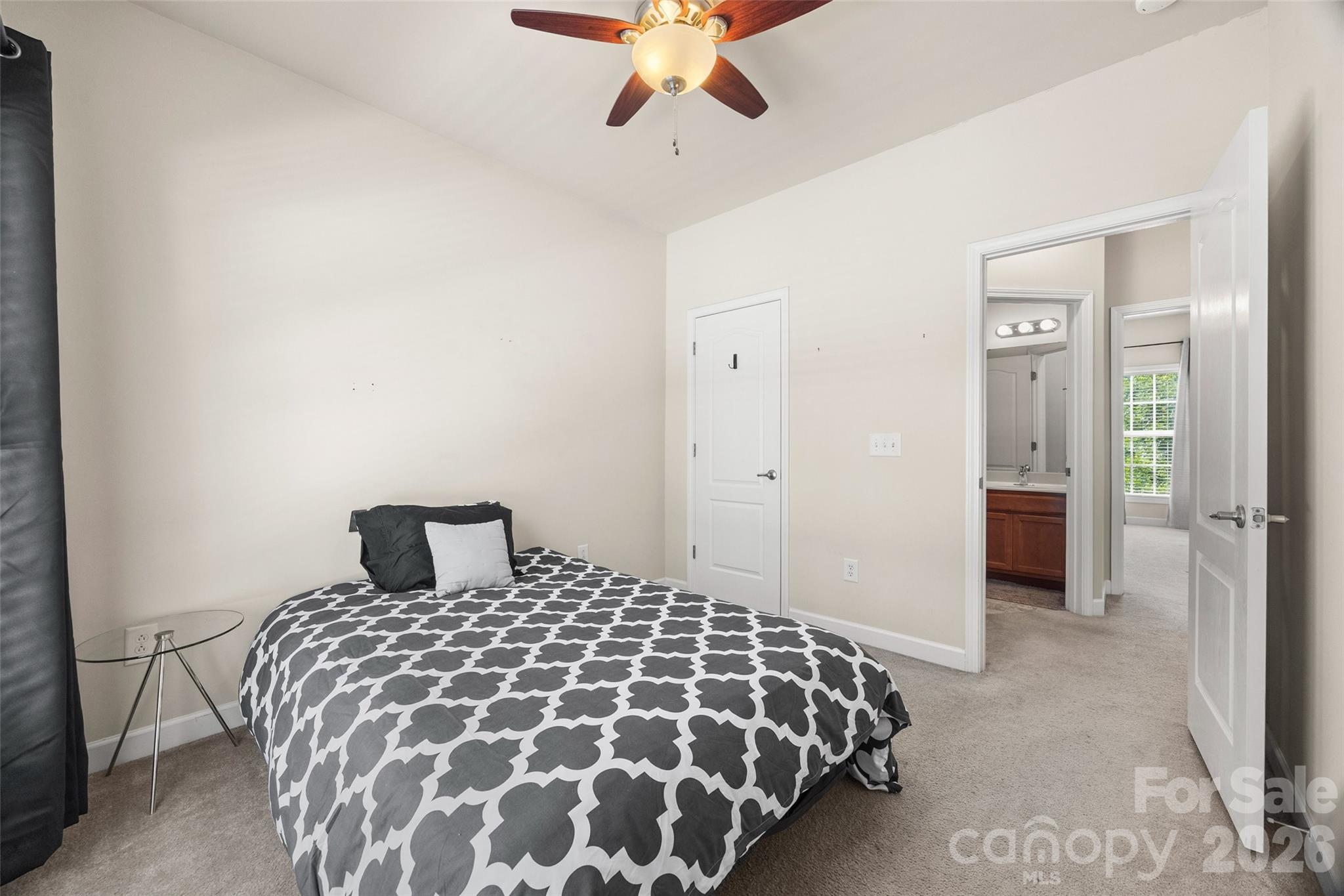 9821 Longstone Lane, Charlotte, NC - photo 19 of 34