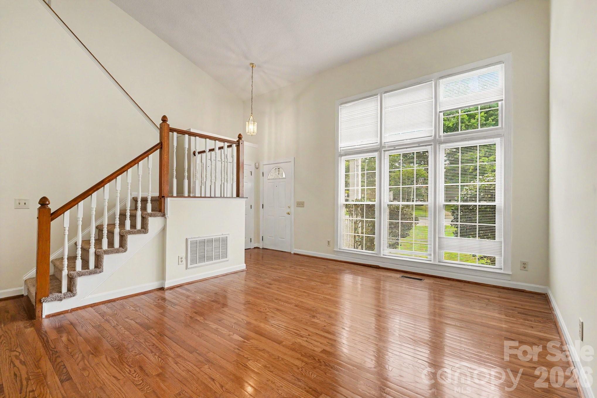 Photo 7 of 7104 Kinsmore Lane, Charlotte, NC