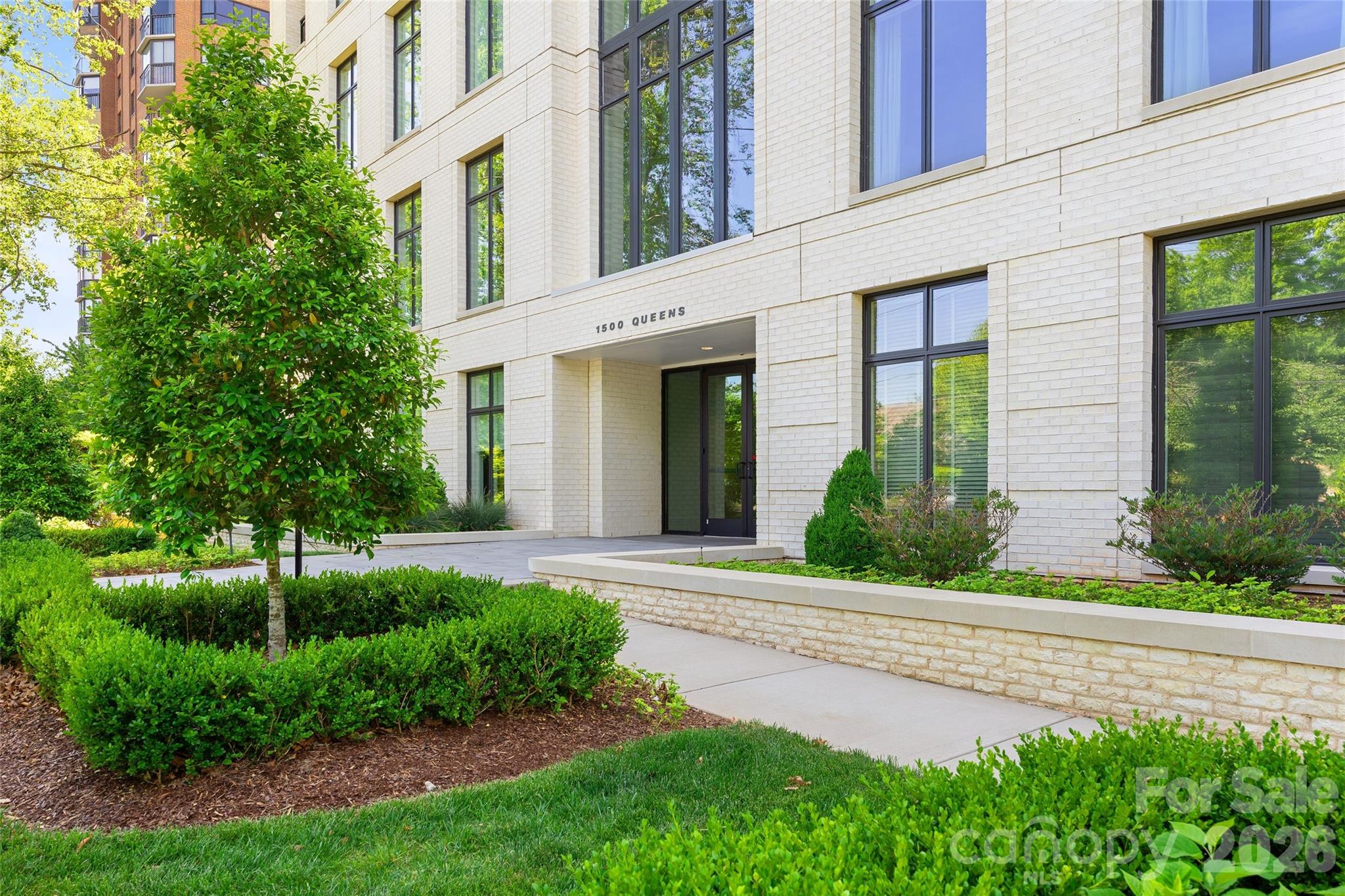 Photo 3 of 1500 Queens Road104, Charlotte, NC