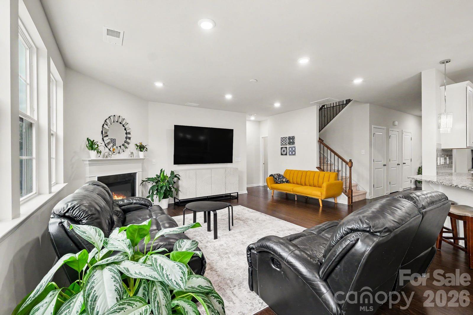 1031 Lookout Shoals Drive, Fort Mill, SC - photo 17 of 49