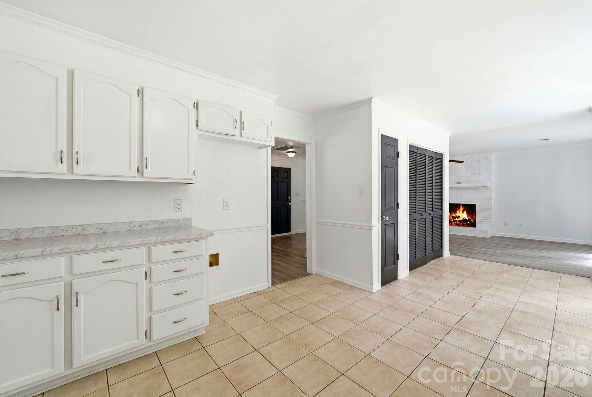 Photo 13 of 2819 Royal Ridge Lane, Charlotte, NC