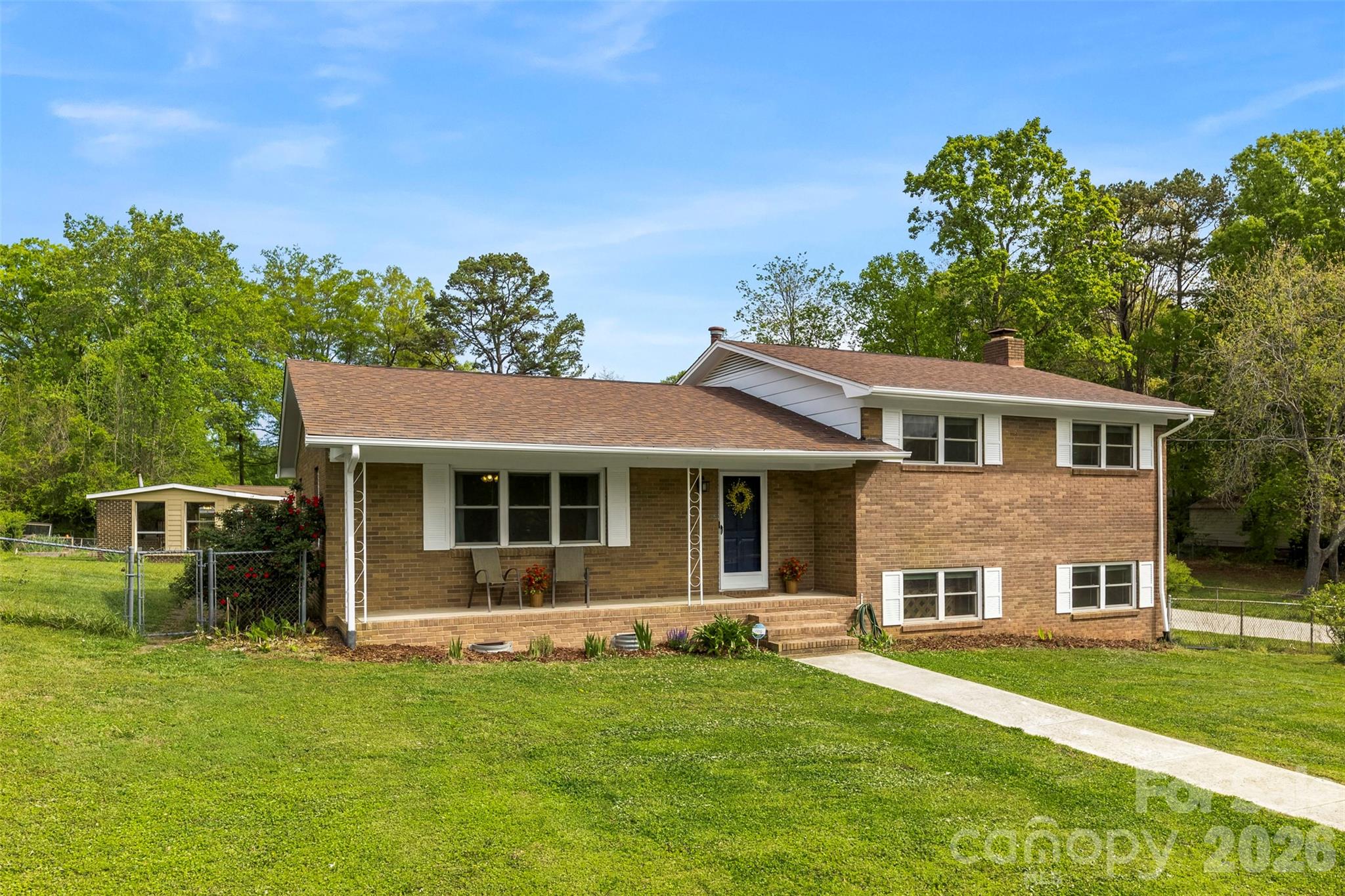 Photo 3 of 2200 Simmons Street, Gastonia, NC