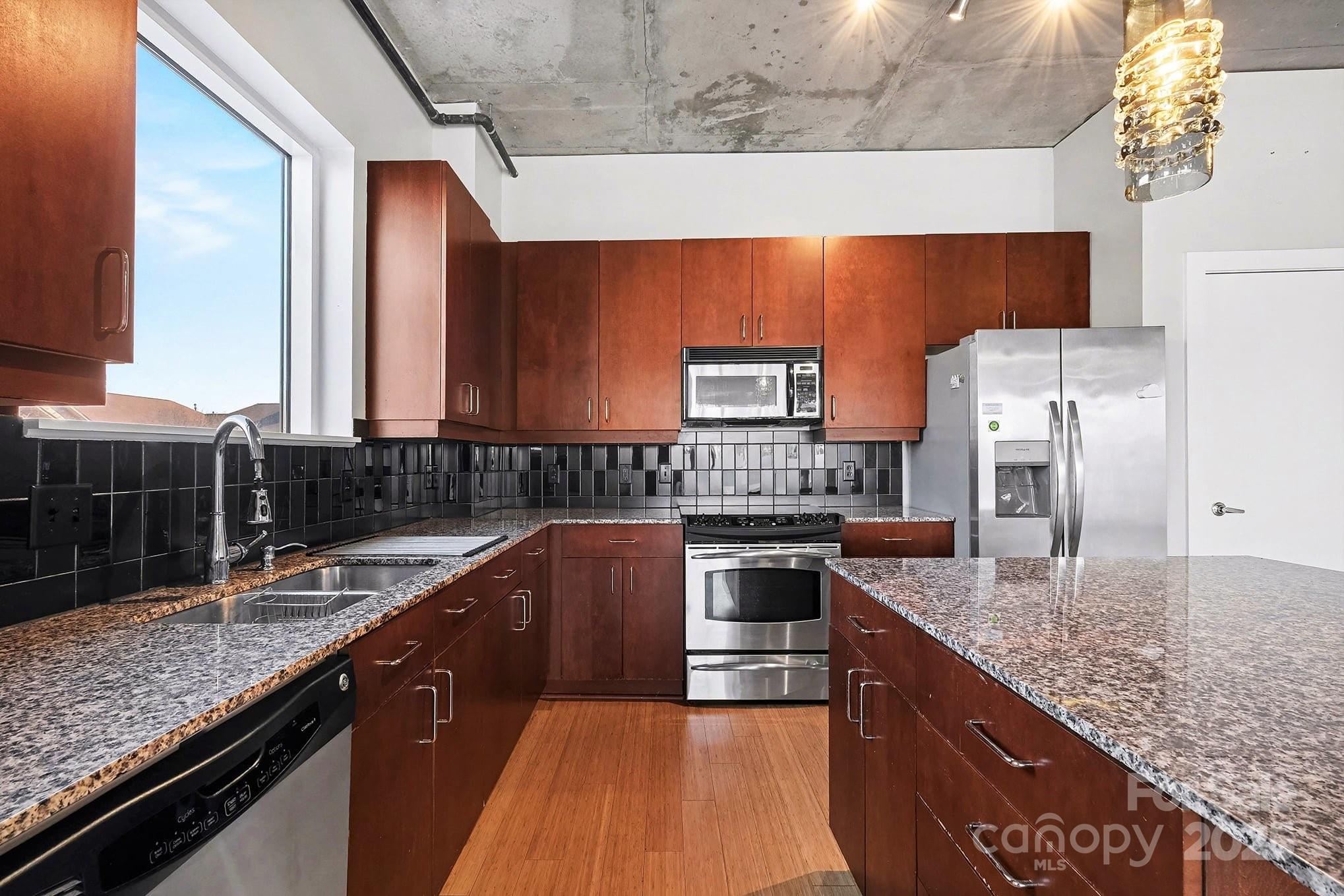 Photo 19 of 505 E Sixth Street304, Charlotte, NC