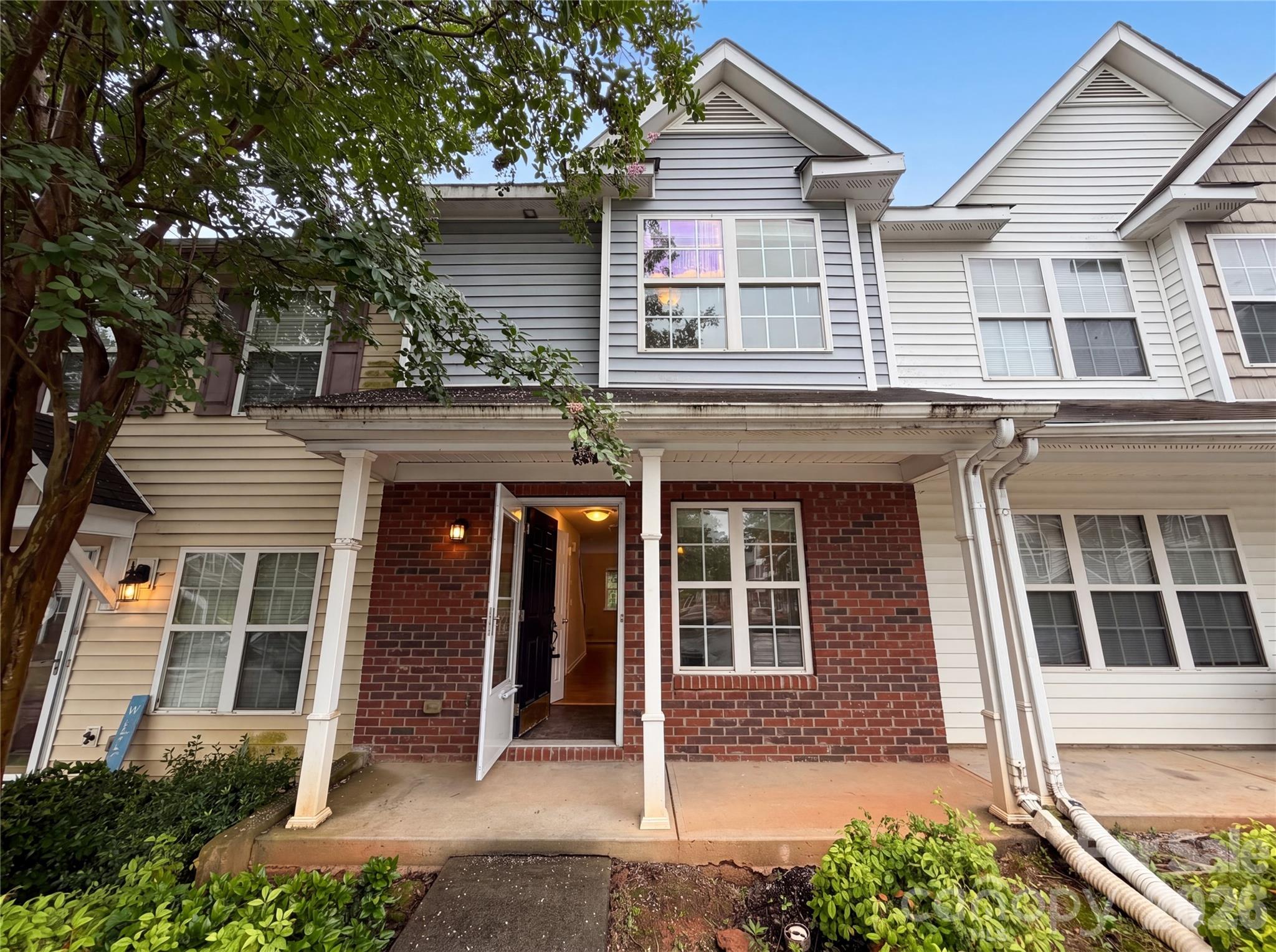 Home for sale at 10114 Ballyclare Court, Charlotte, NC — photo 1 of 20