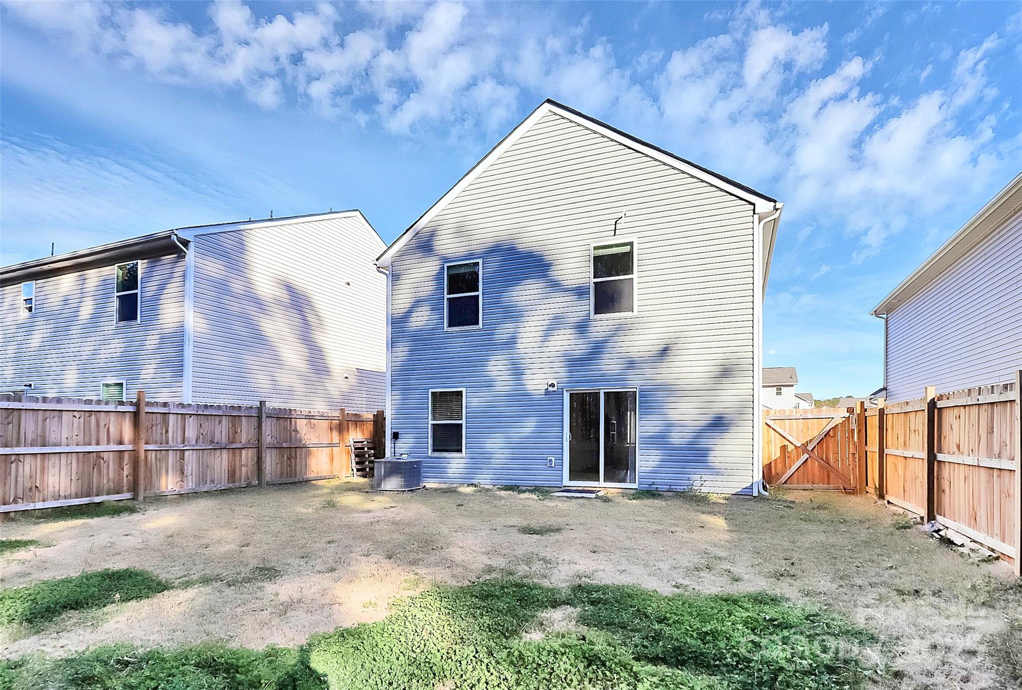 Photo 33 of 5209 Wolfridge Avenue, Charlotte, NC