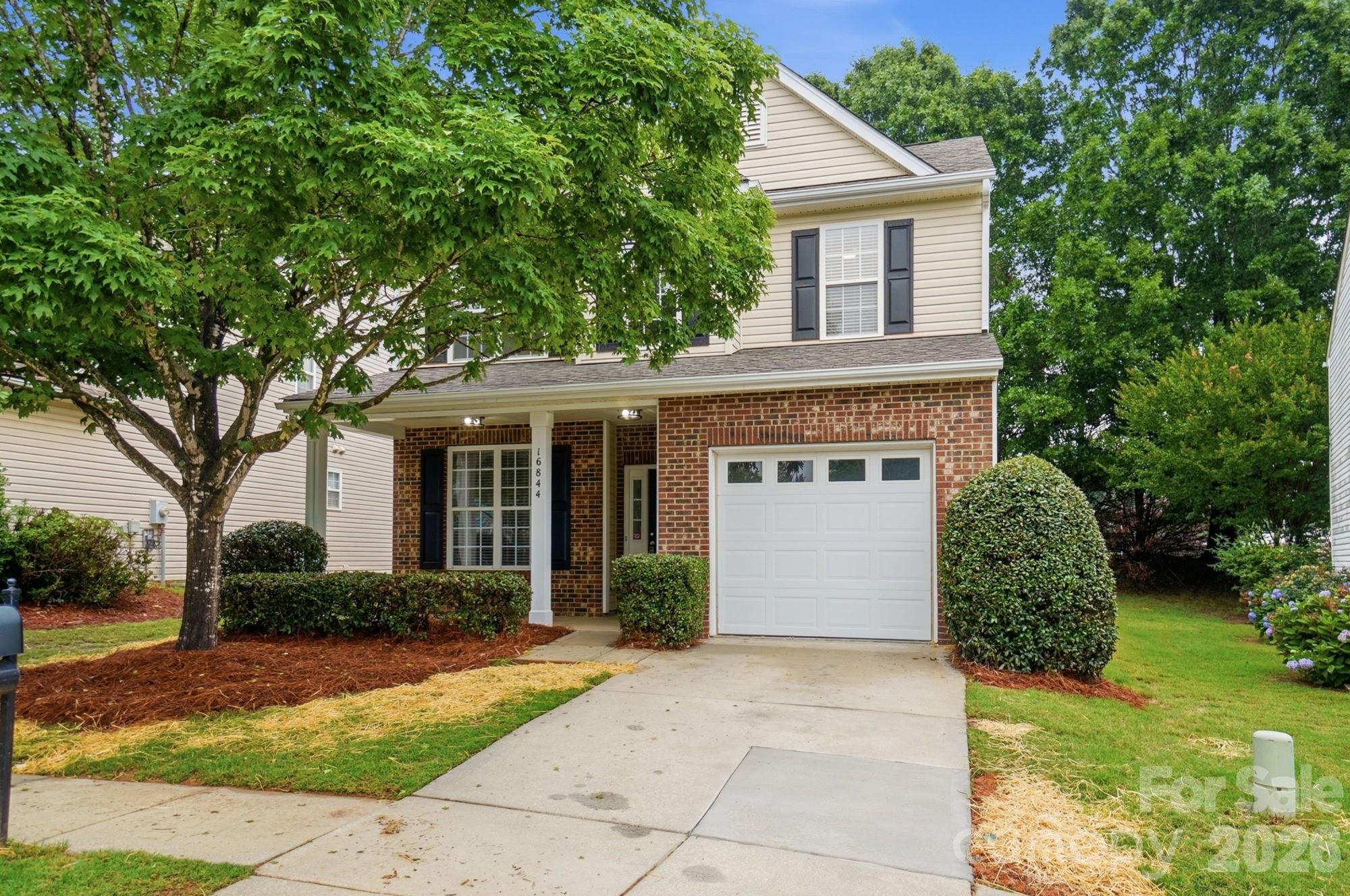 Photo 2 of 16844 Kettlewell Lane, Charlotte, NC