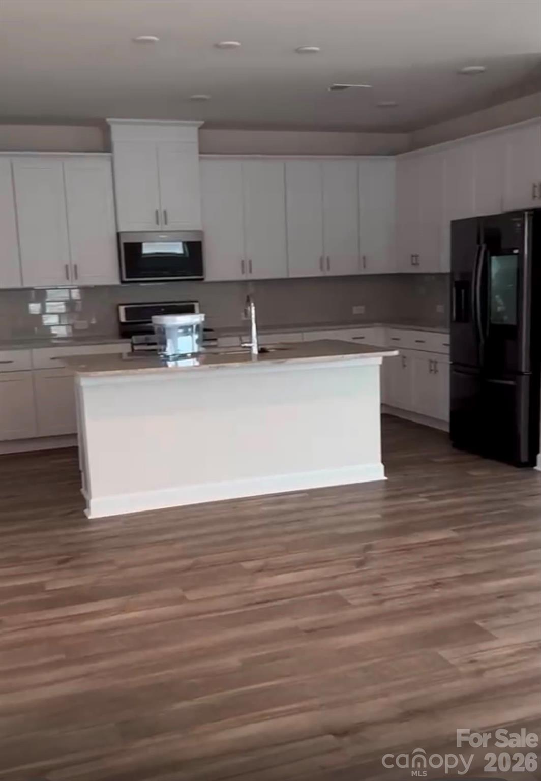 Photo 7 of 11908 Redleaf Drive, Charlotte, NC