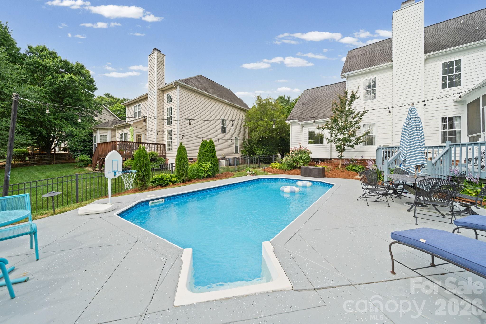 Photo 31 of 10203 Rougemont Lane, Charlotte, NC