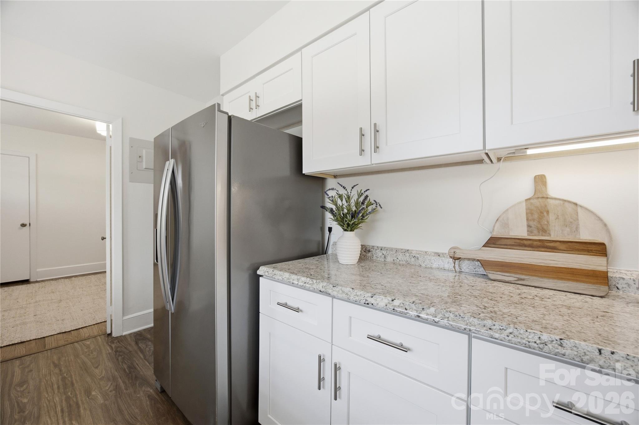 Photo 8 of 4500 Woodlark Lane, Charlotte, NC