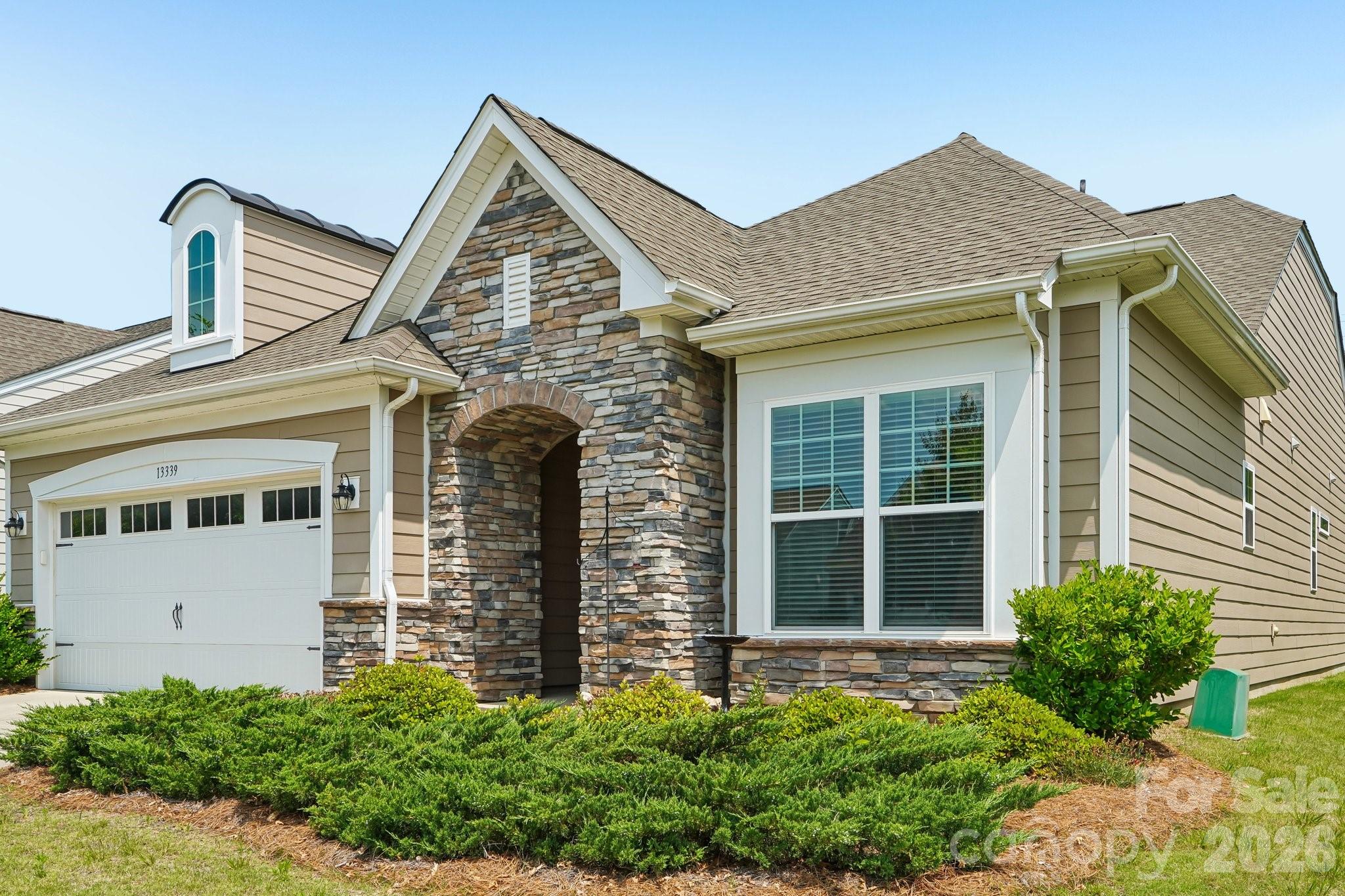 Home for sale at 13339 Blanton Drive, Huntersville, NC — photo 4 of 34