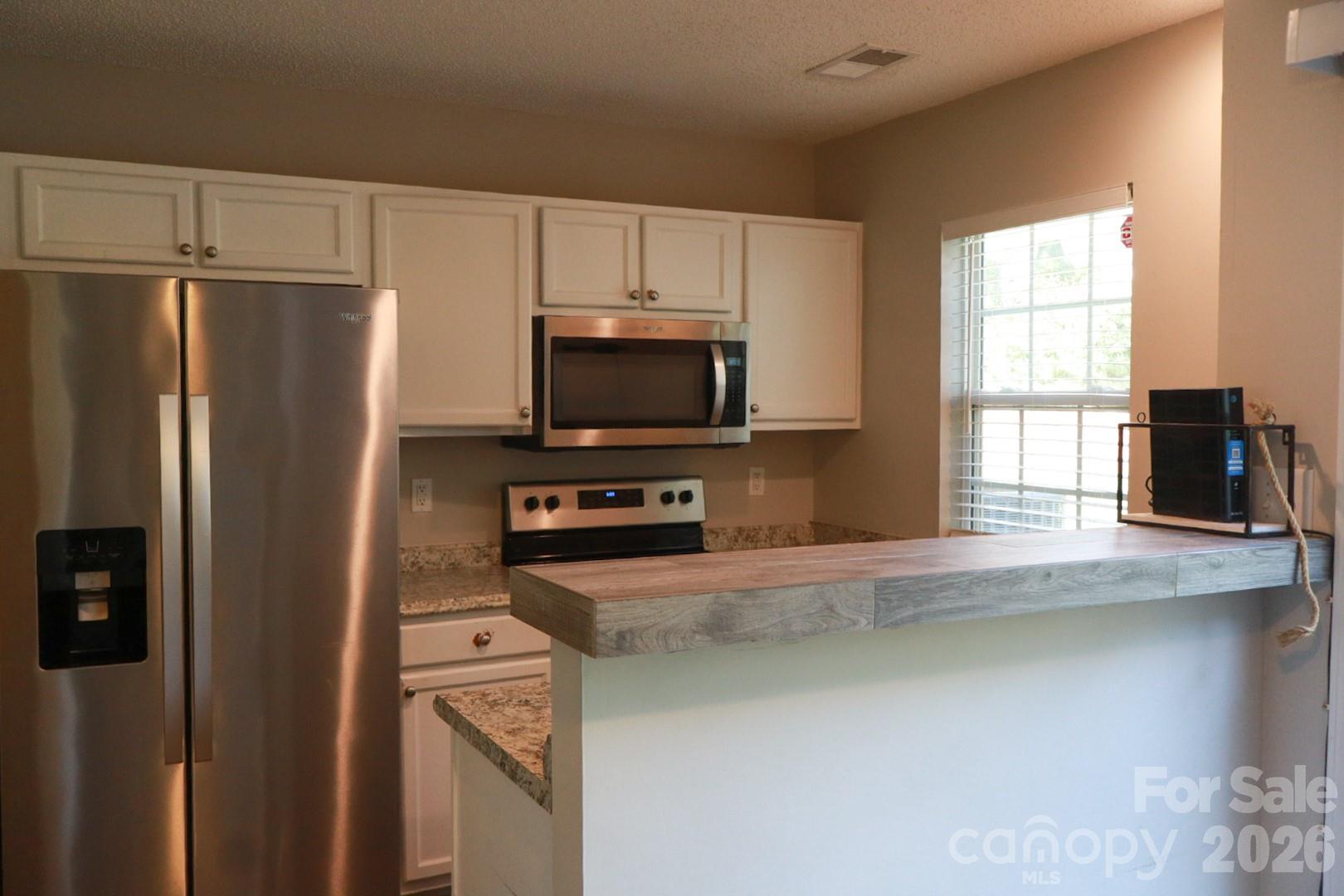 Photo 4 of 12331 Bluestem Lane, Charlotte, NC
