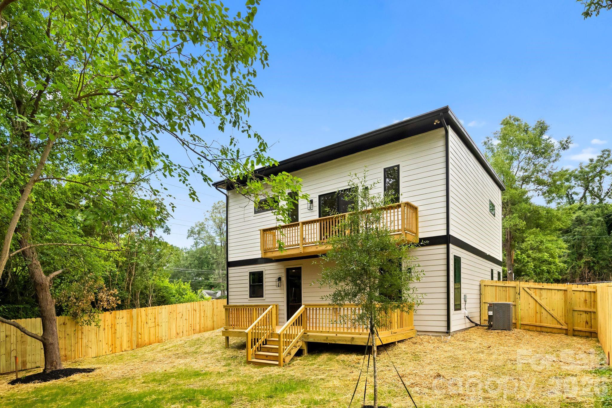 Photo 30 of 3031 Mathis Drive, Charlotte, NC