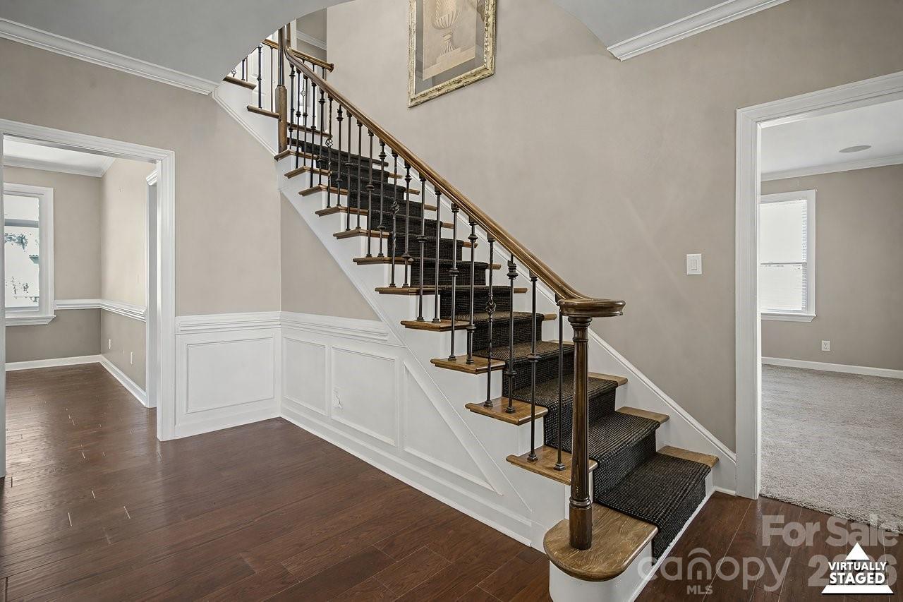 Photo 4 of 25 Blenheim Court NE, Concord, NC
