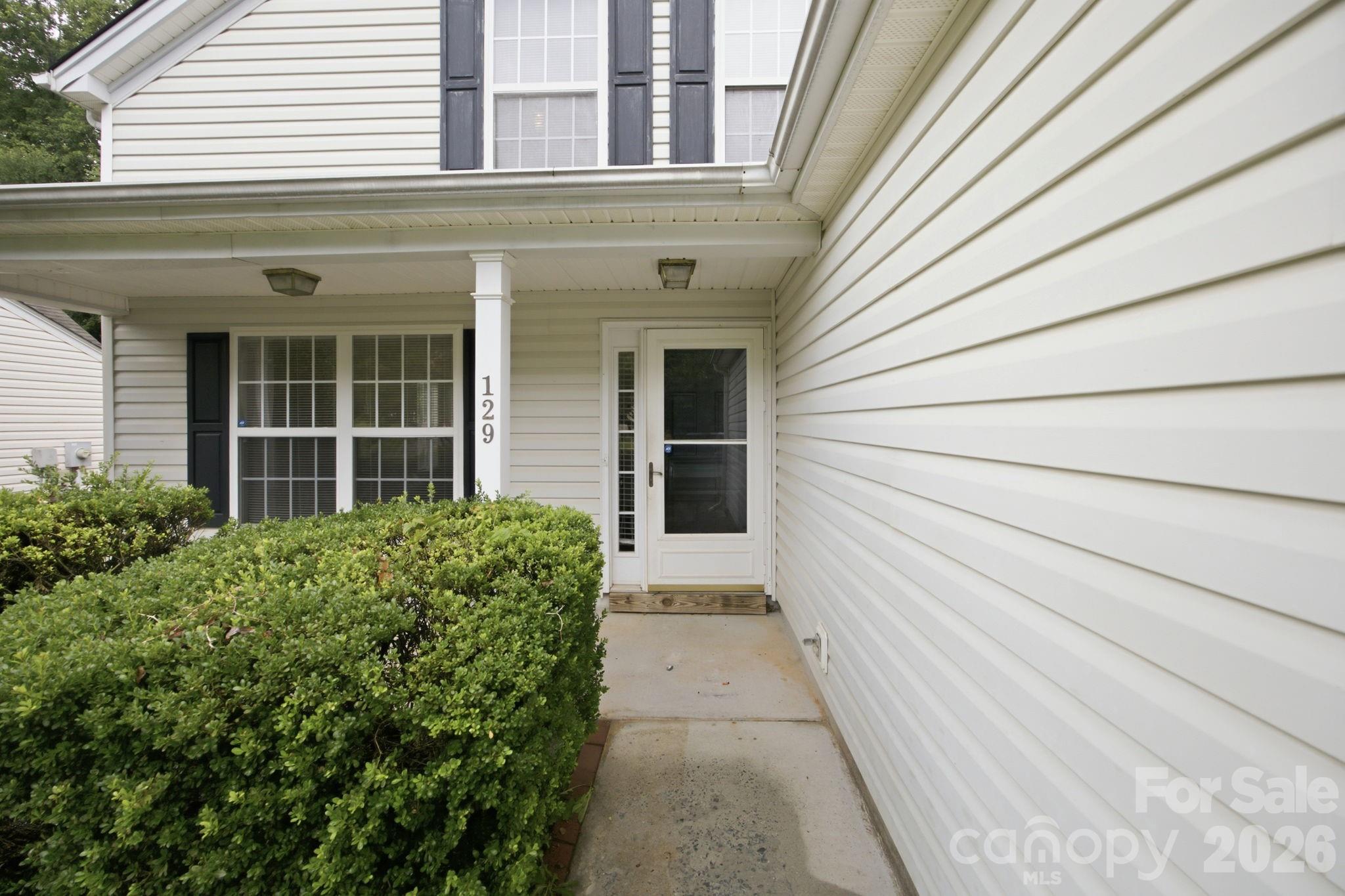 Photo 2 of 129 Winding Canyon Drive, Charlotte, NC